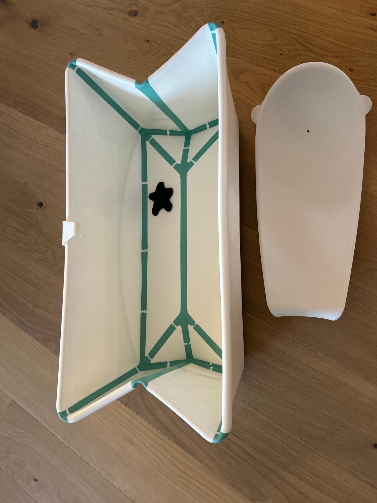 Stokke flexi badekar med nyfødt-sete | FINN-torget
