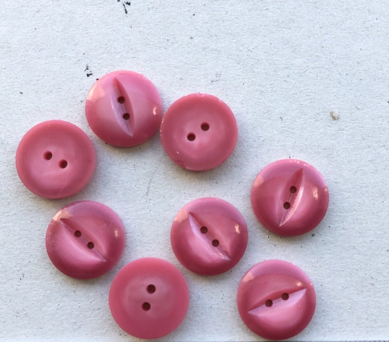 Rosa vintage knapper | FINN-torget