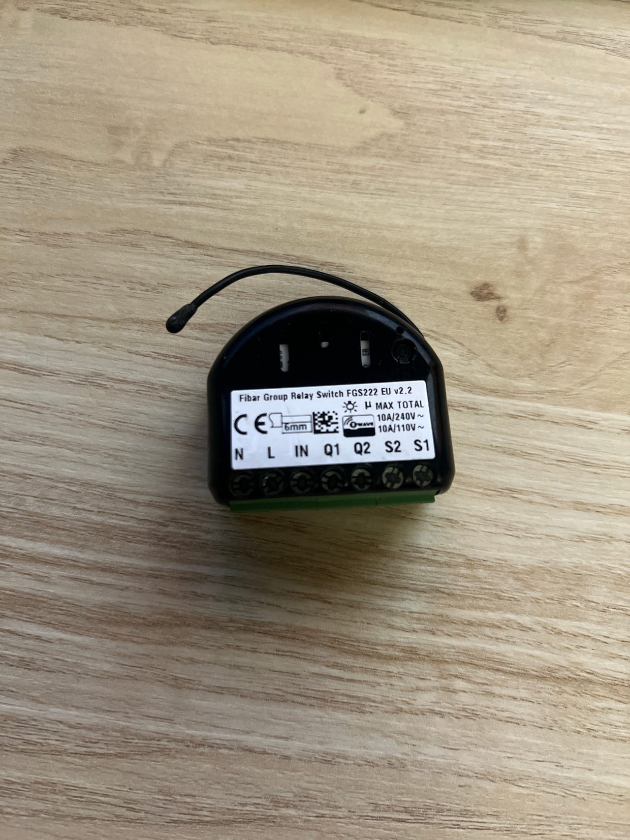 Fibaro Double Z-wave relay 2x1500W | FINN torget