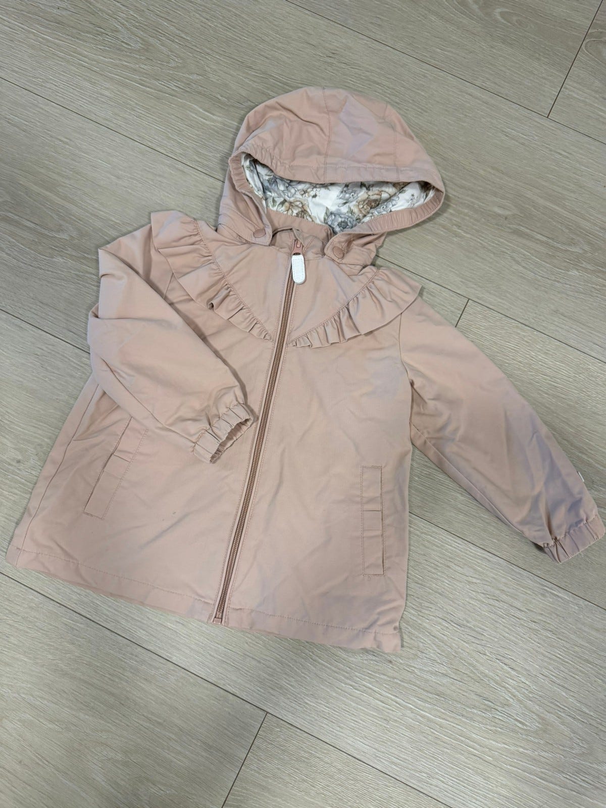 Newbie jakke vår/høst strl 92 | FINN-torget