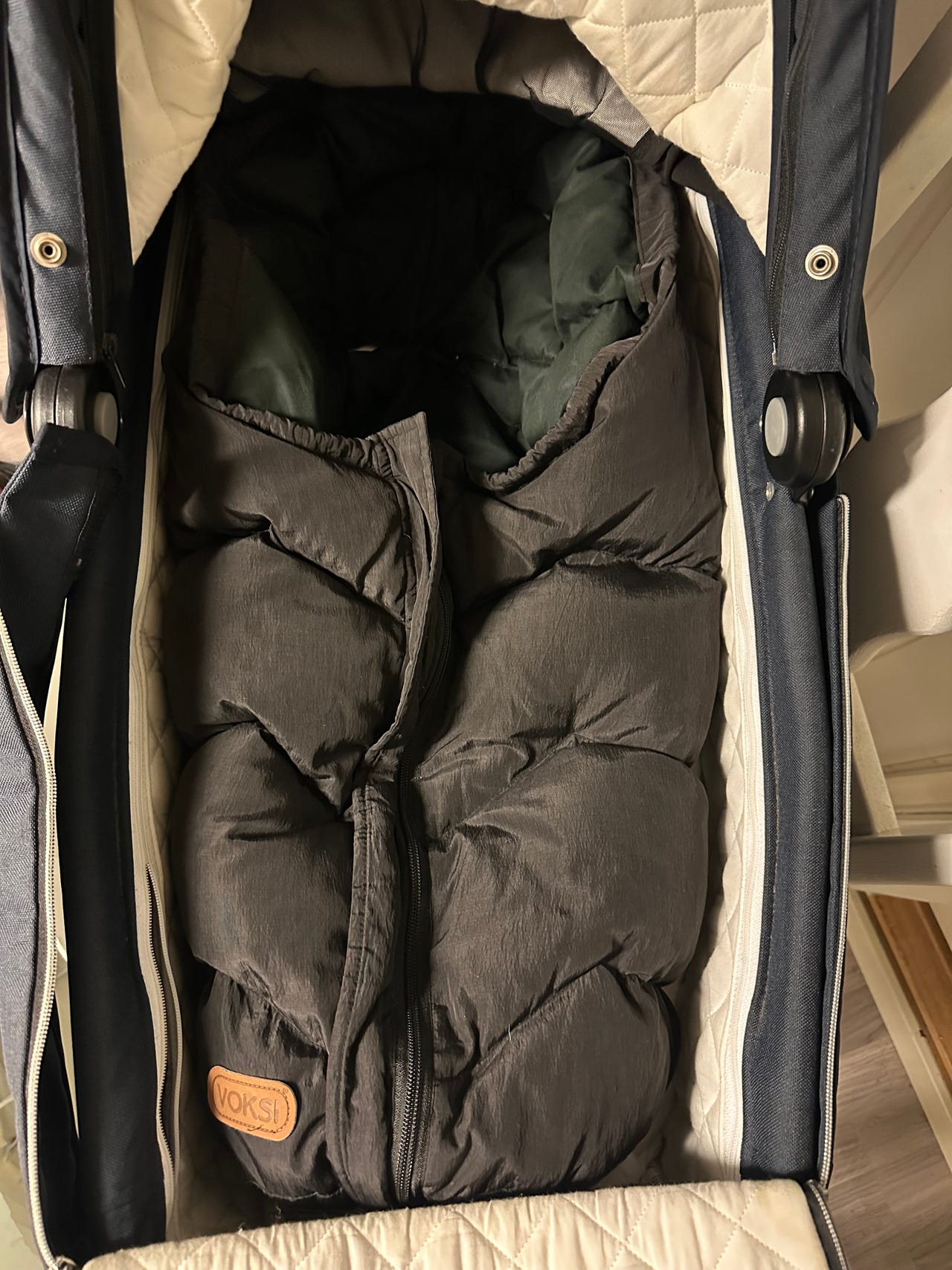 Voksi move bilstolpose | FINN torget