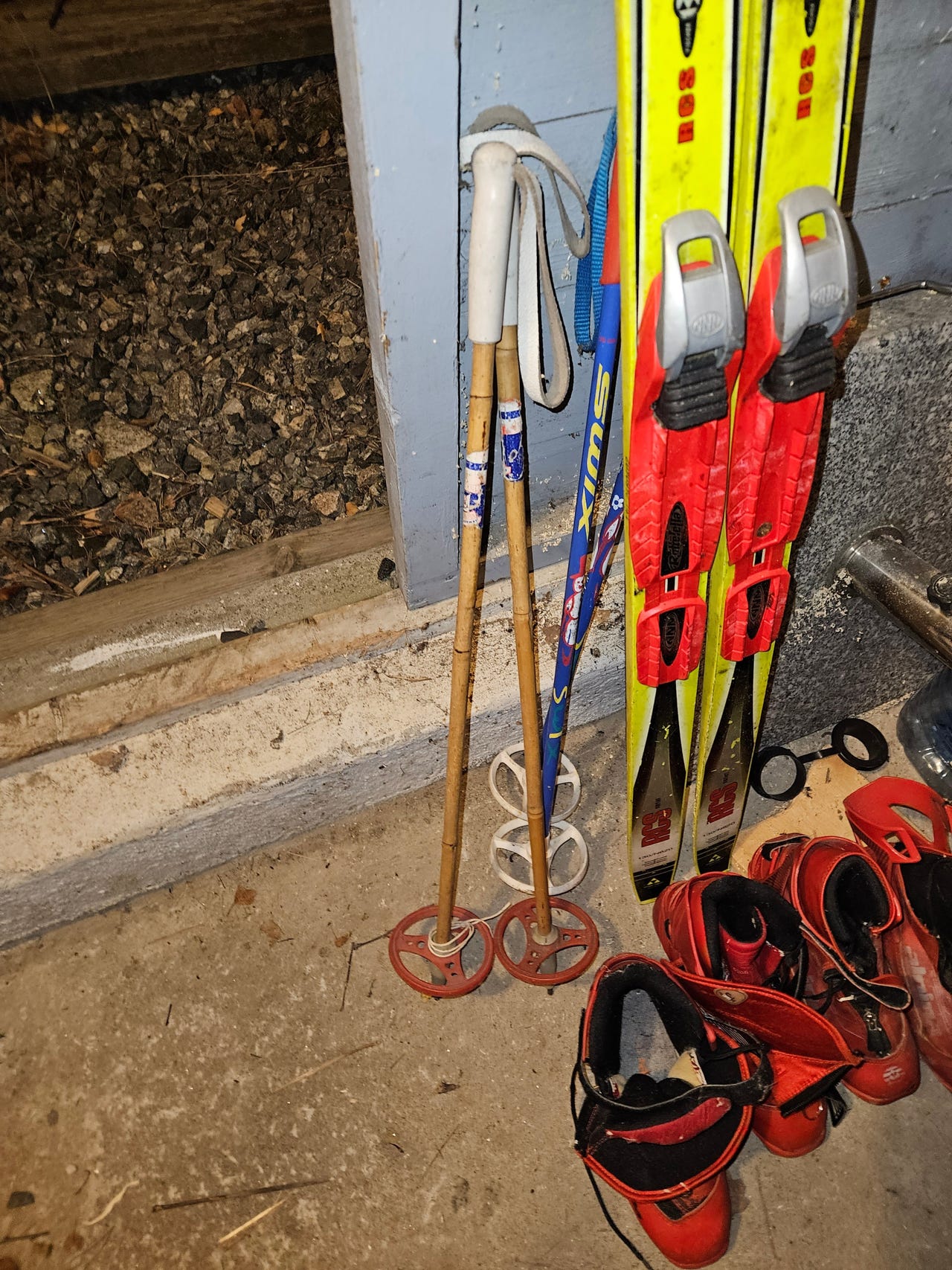 Koselige lite slitt bambusstaver til små barn | FINN-torget