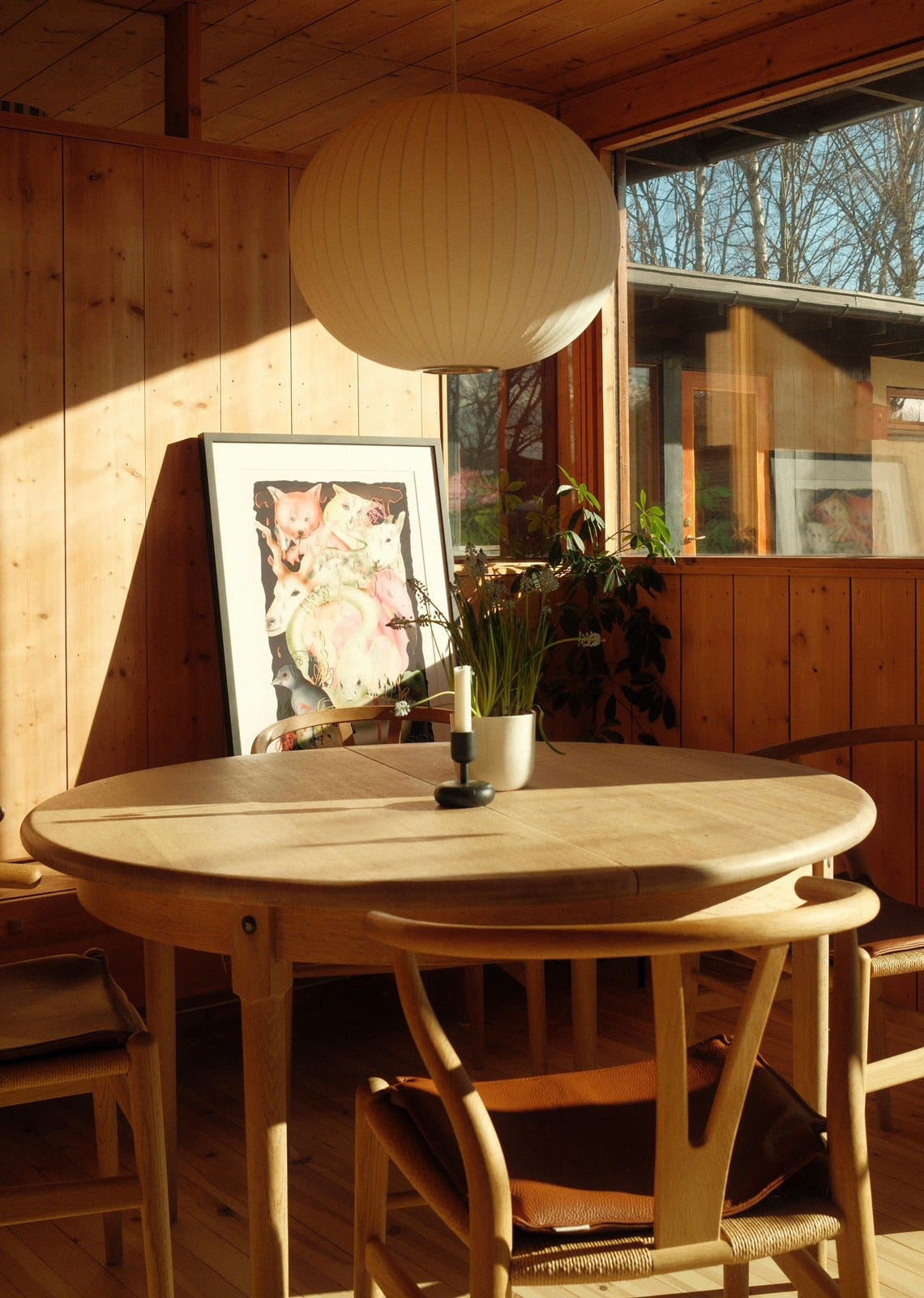 Rundt dansk spisebord i massiv eik | FINN-torget