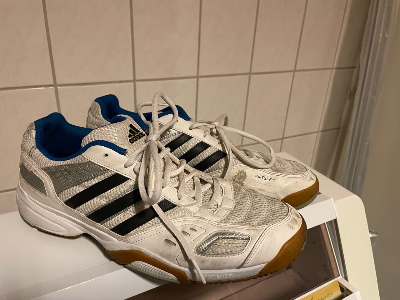 Adidas AdiTUFF hallsko herre str 44 2/3 | FINN torget