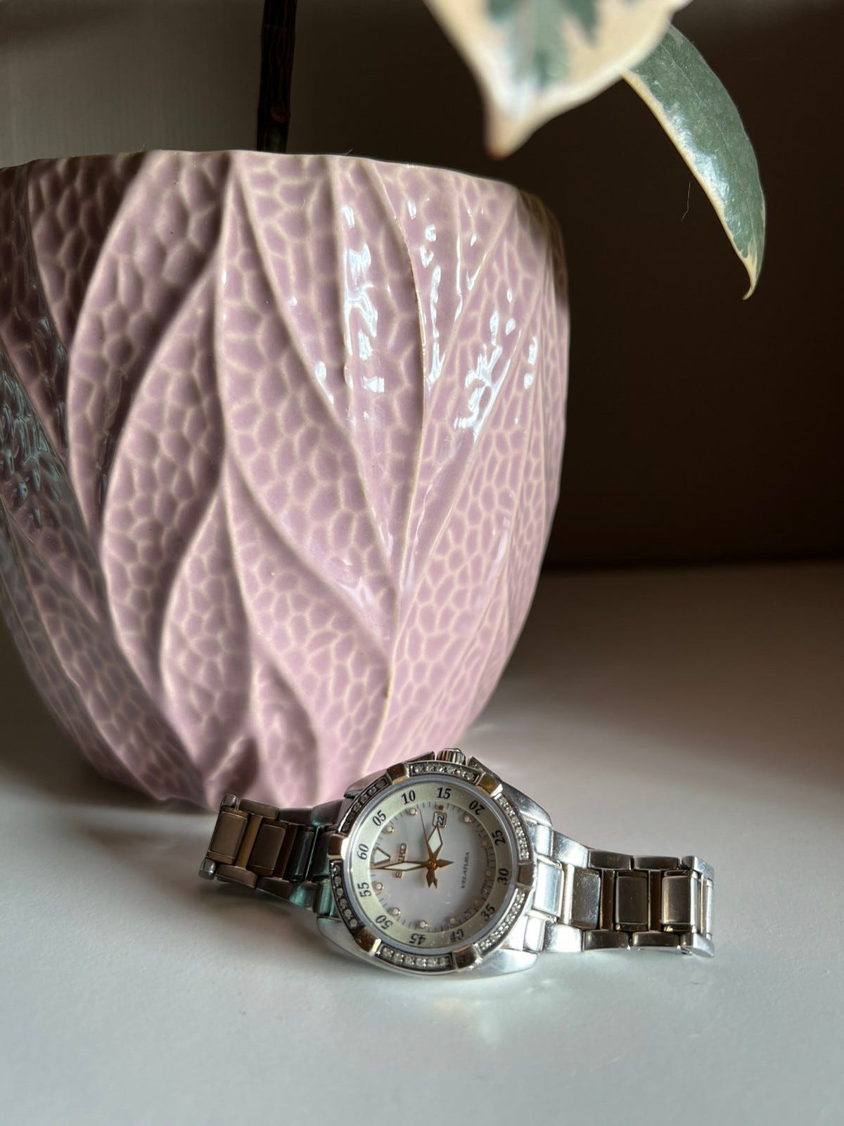 Seiko Velatura, perlemor med diamanter | FINN-torget