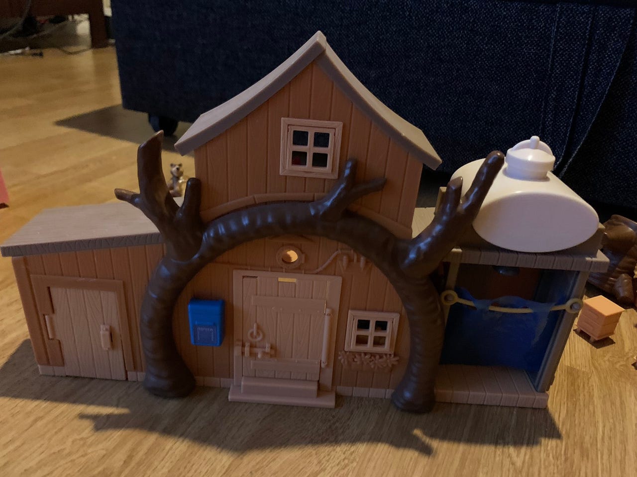 Masha og Mishka | FINN-torget