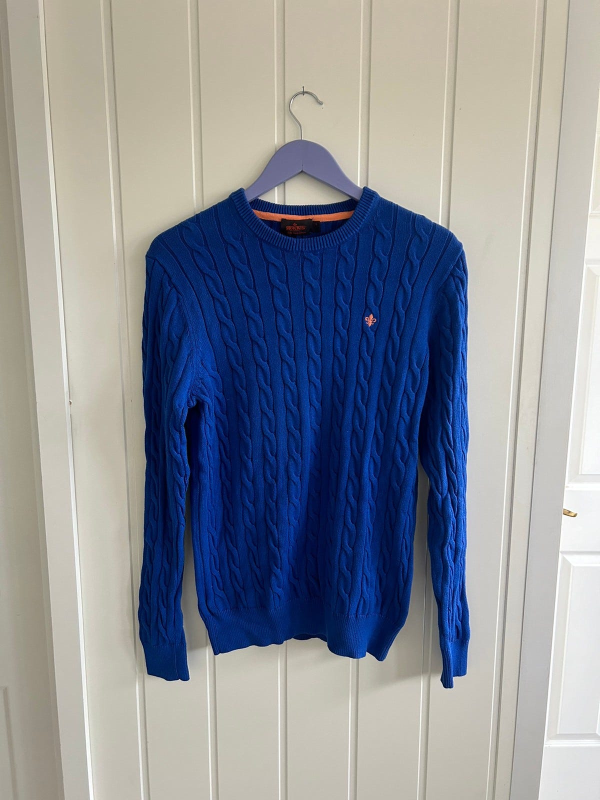Morris Cable Knit Genser | FINN-torget