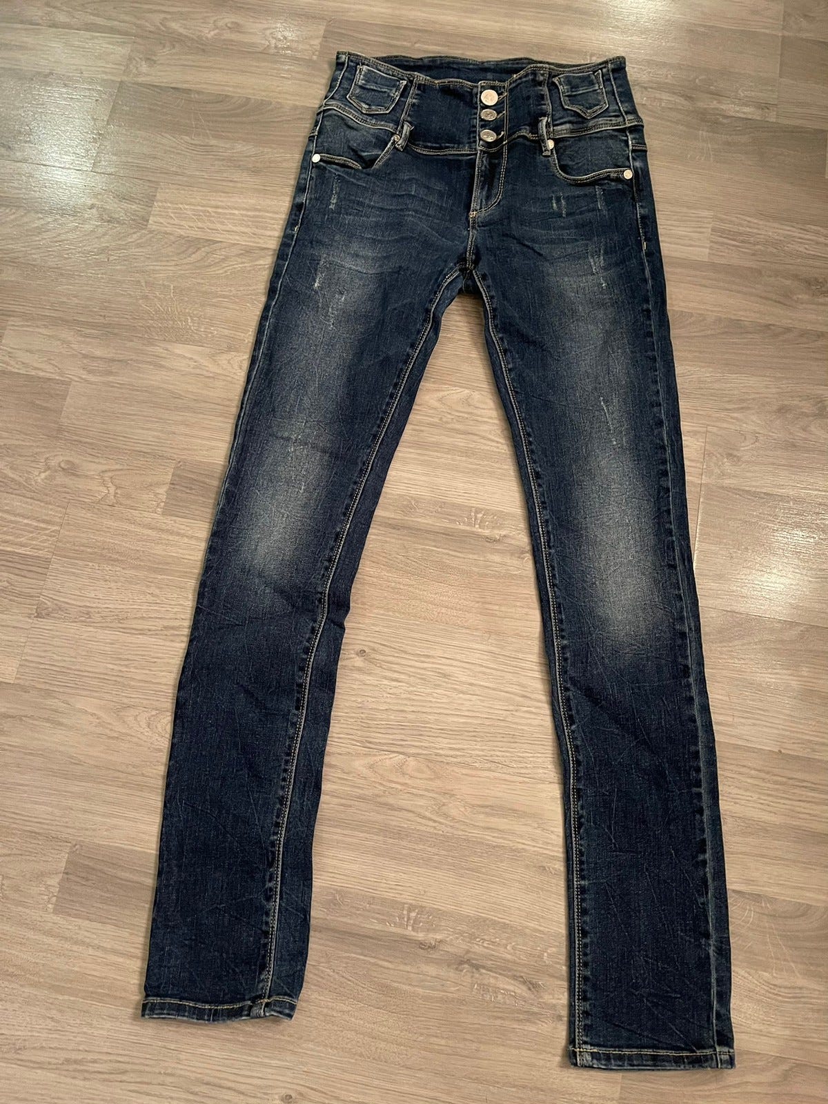 Floyd bukse str 28 | FINN torget