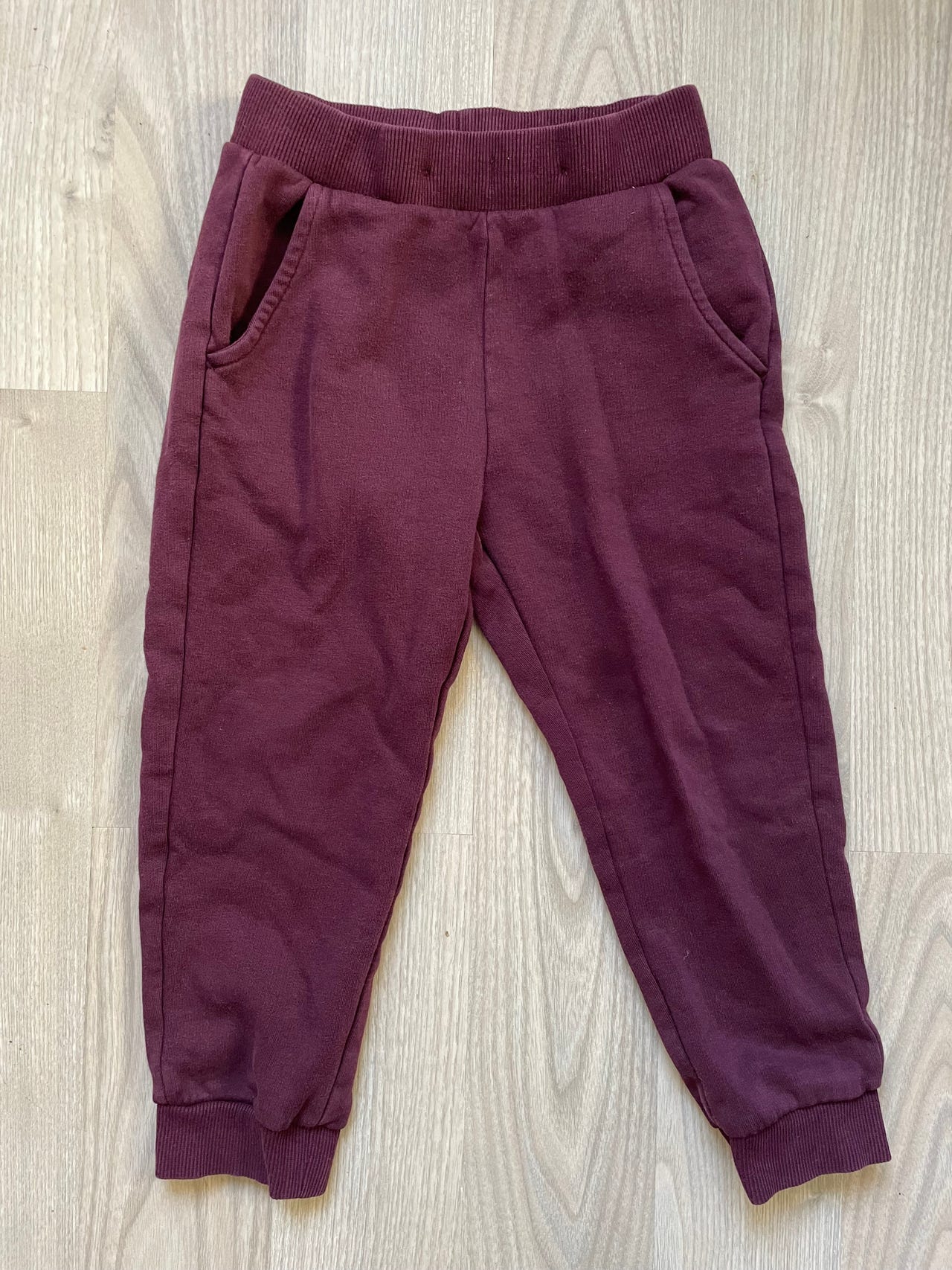 Bukse fra Lindex (str 98) | FINN-torget