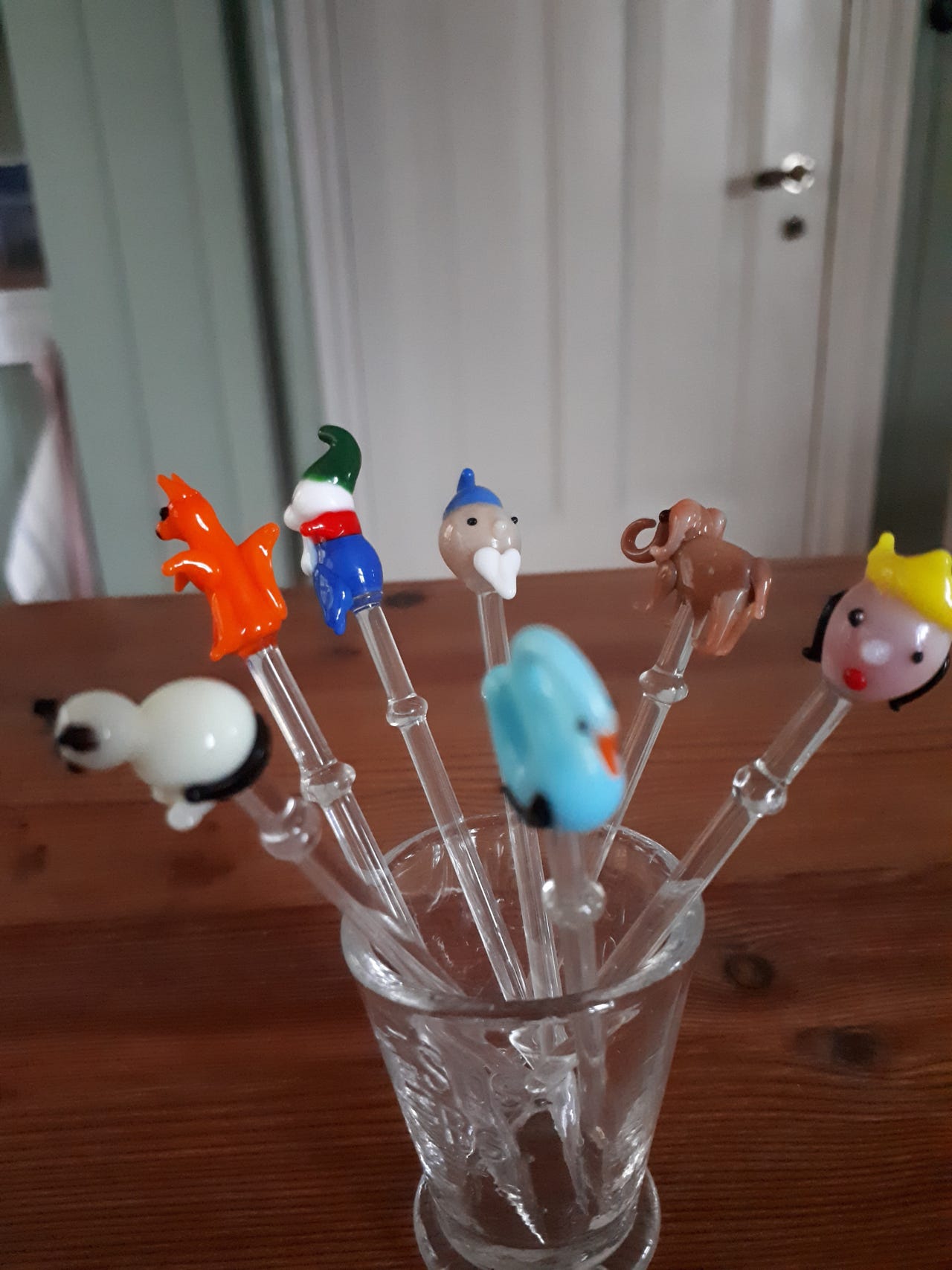 Cocktail pinner i hånd blåst glass 1950 tallet. | FINN-torget