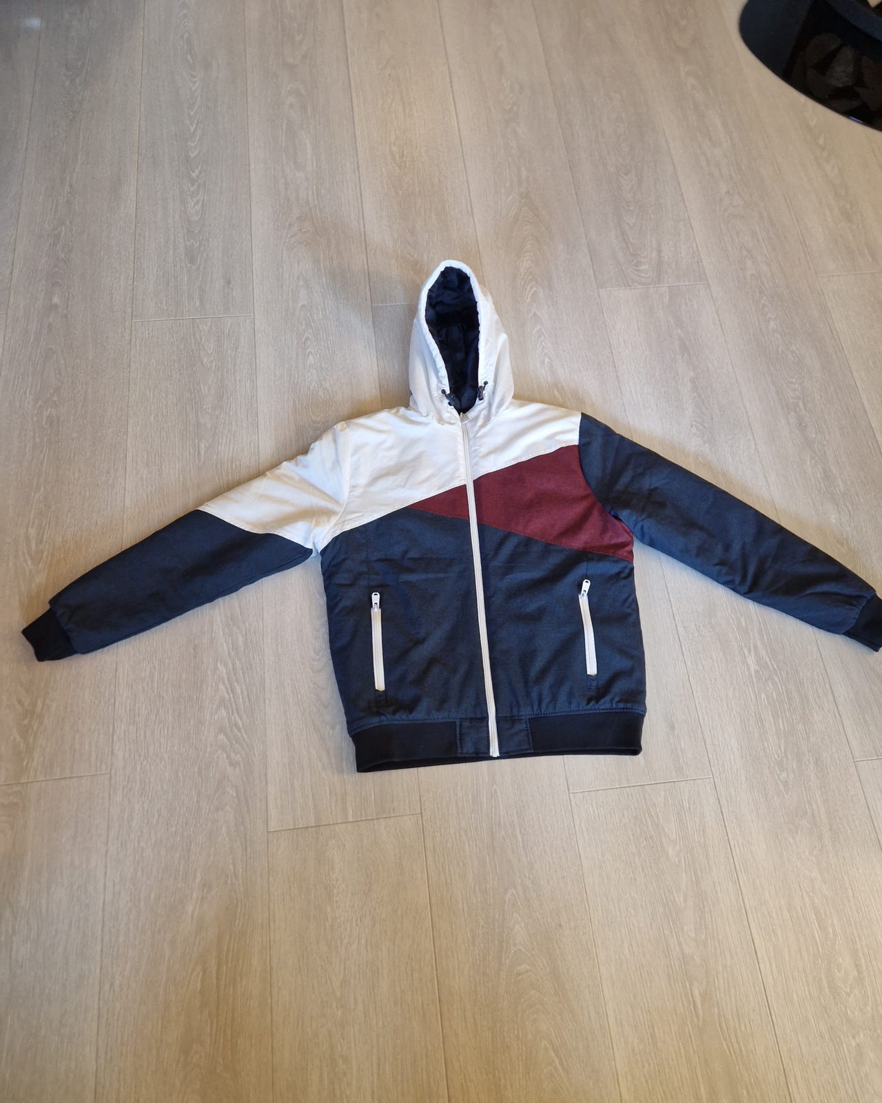 Vår/høst/vinter jakke | FINN-torget