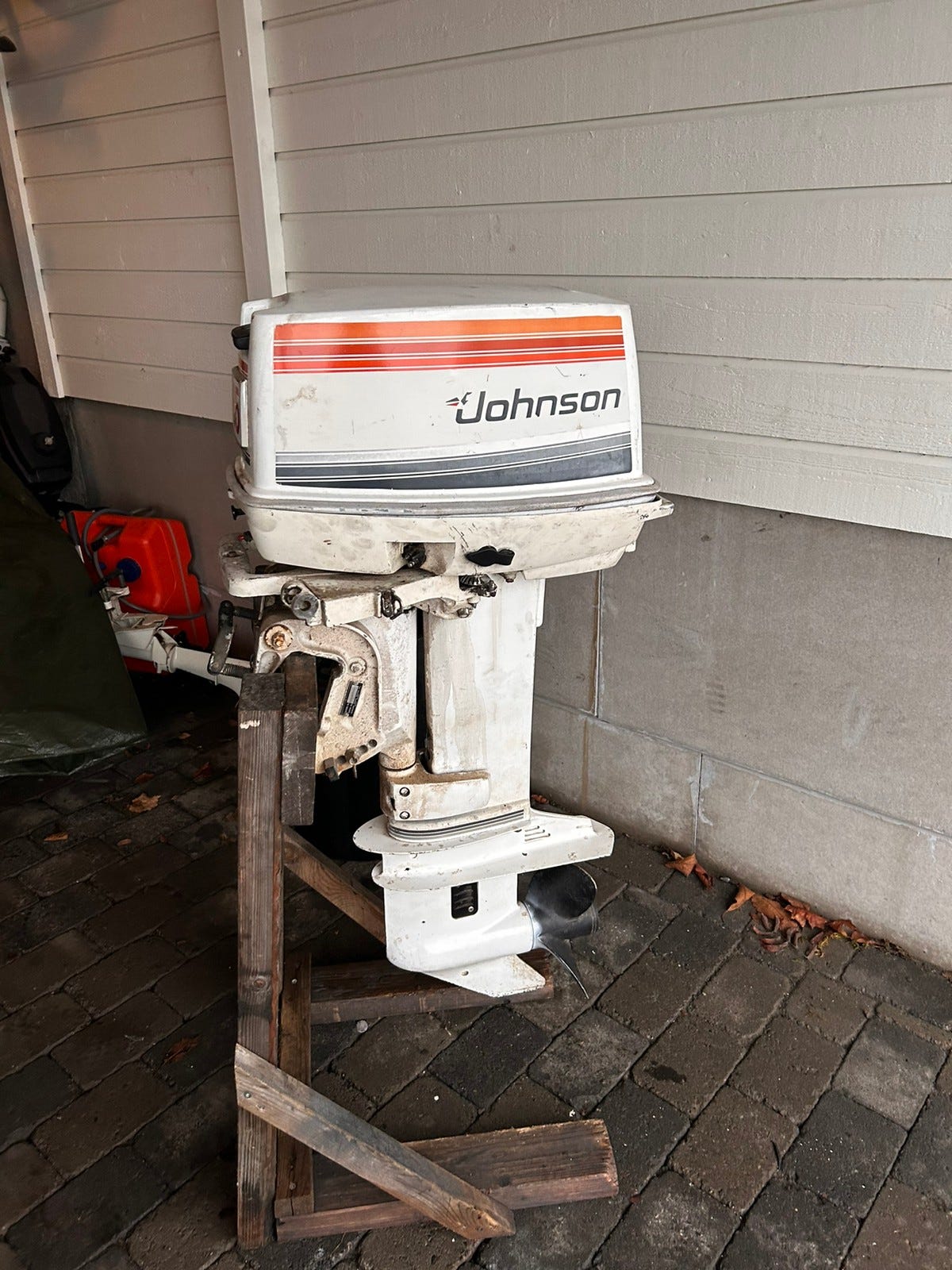 Johnson 35 selges i deler | FINN-torget