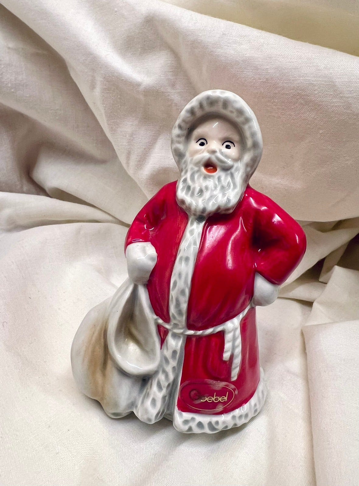 Goebel Julenisse fra 1975, nisse i porselen | FINN-torget