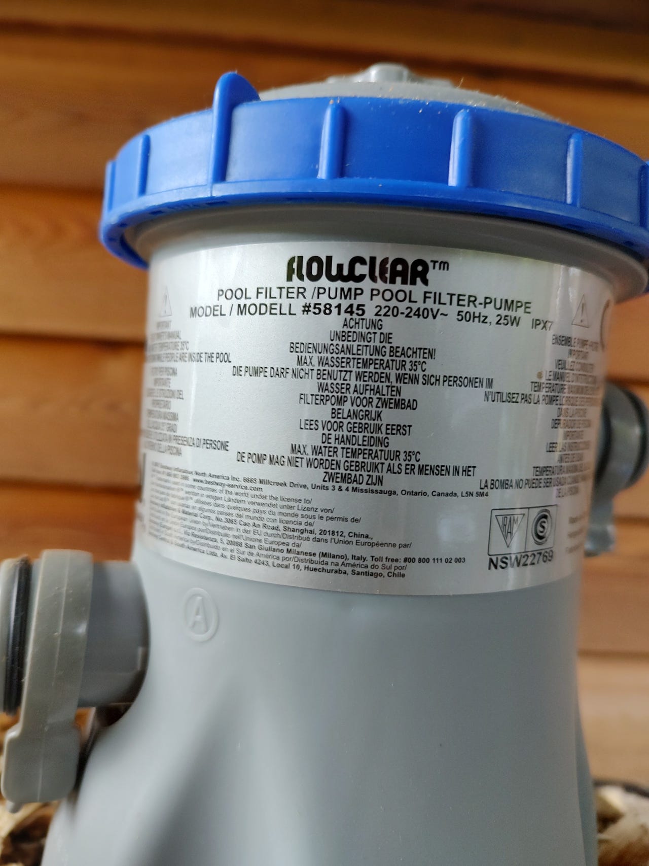 Flowclear filter pumpe til plastbasseng, med deler og rensekjemi | FINN ...