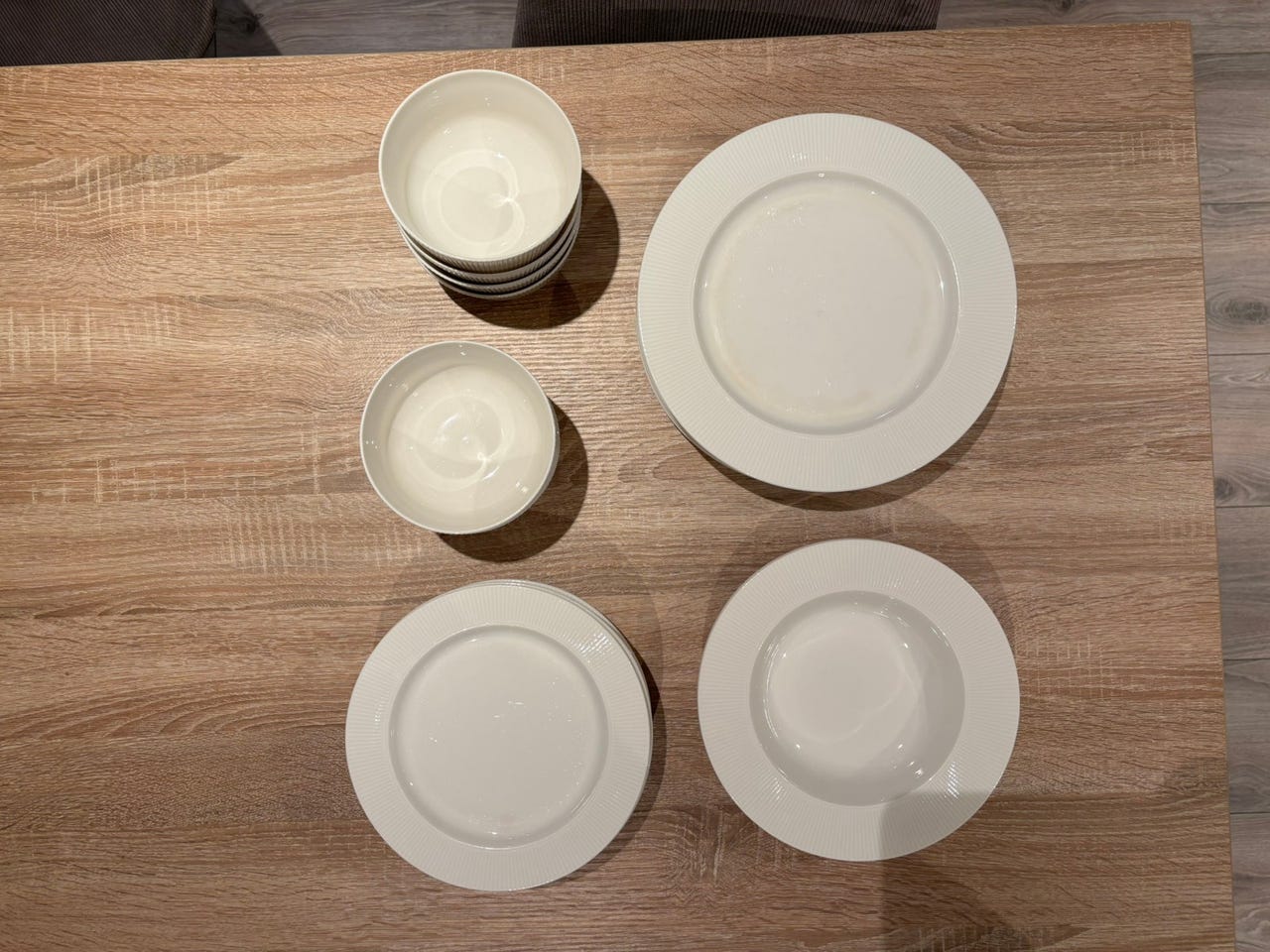 Hvitt servise | FINN-torget