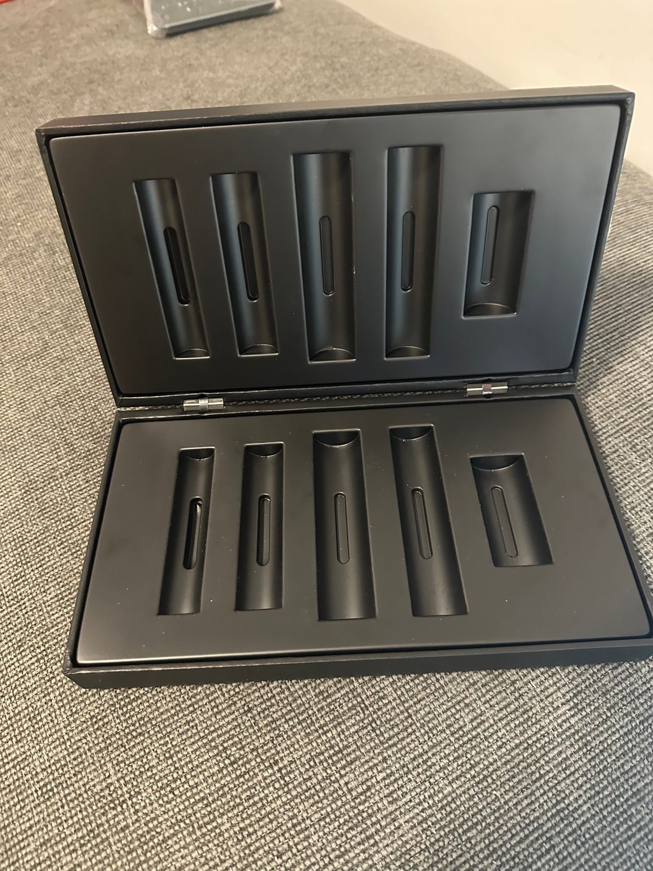 Orginal oppbevaringseske til myntruller (1410) | FINN-torget