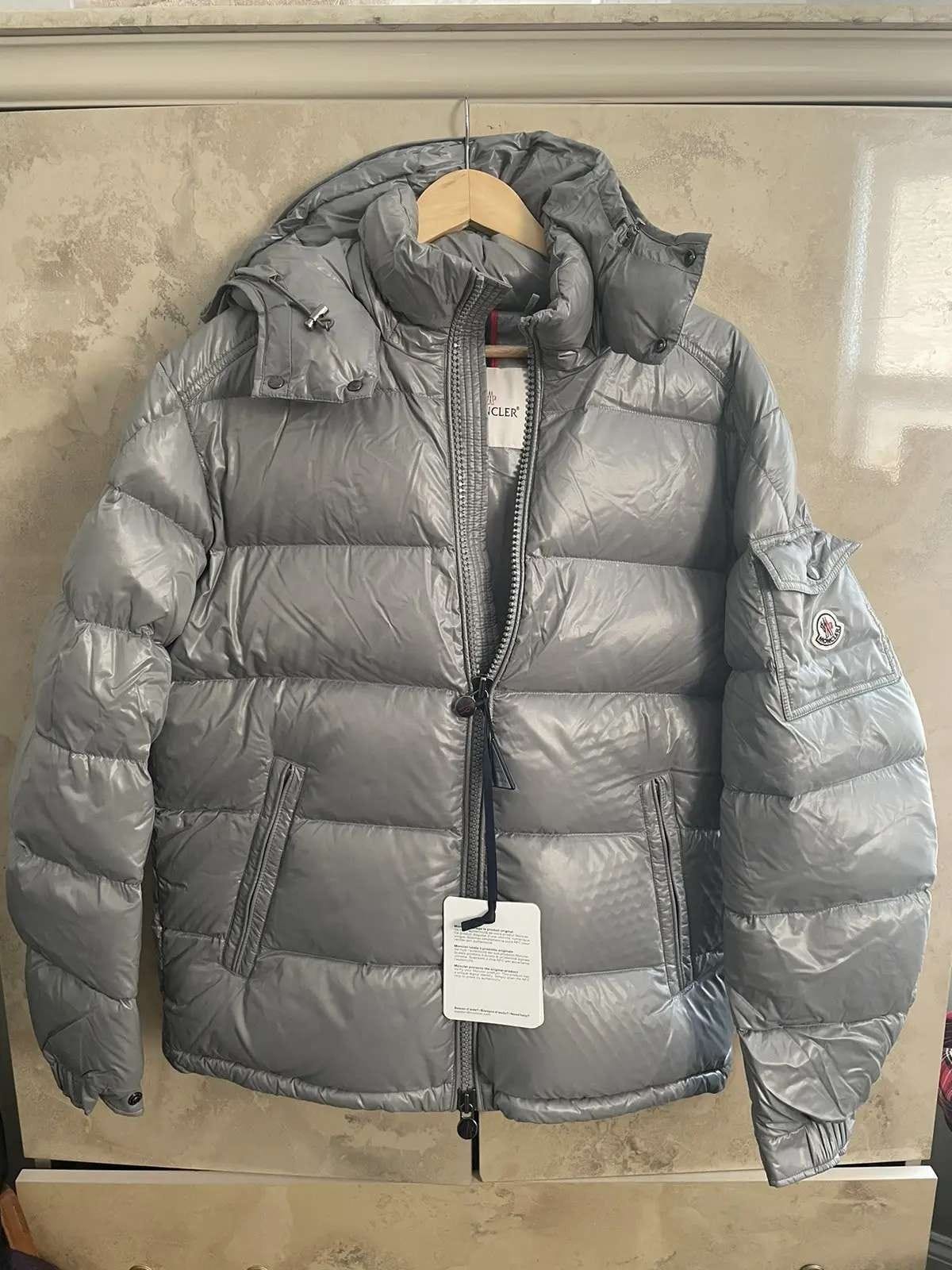 Moncler maya grey | FINN torget