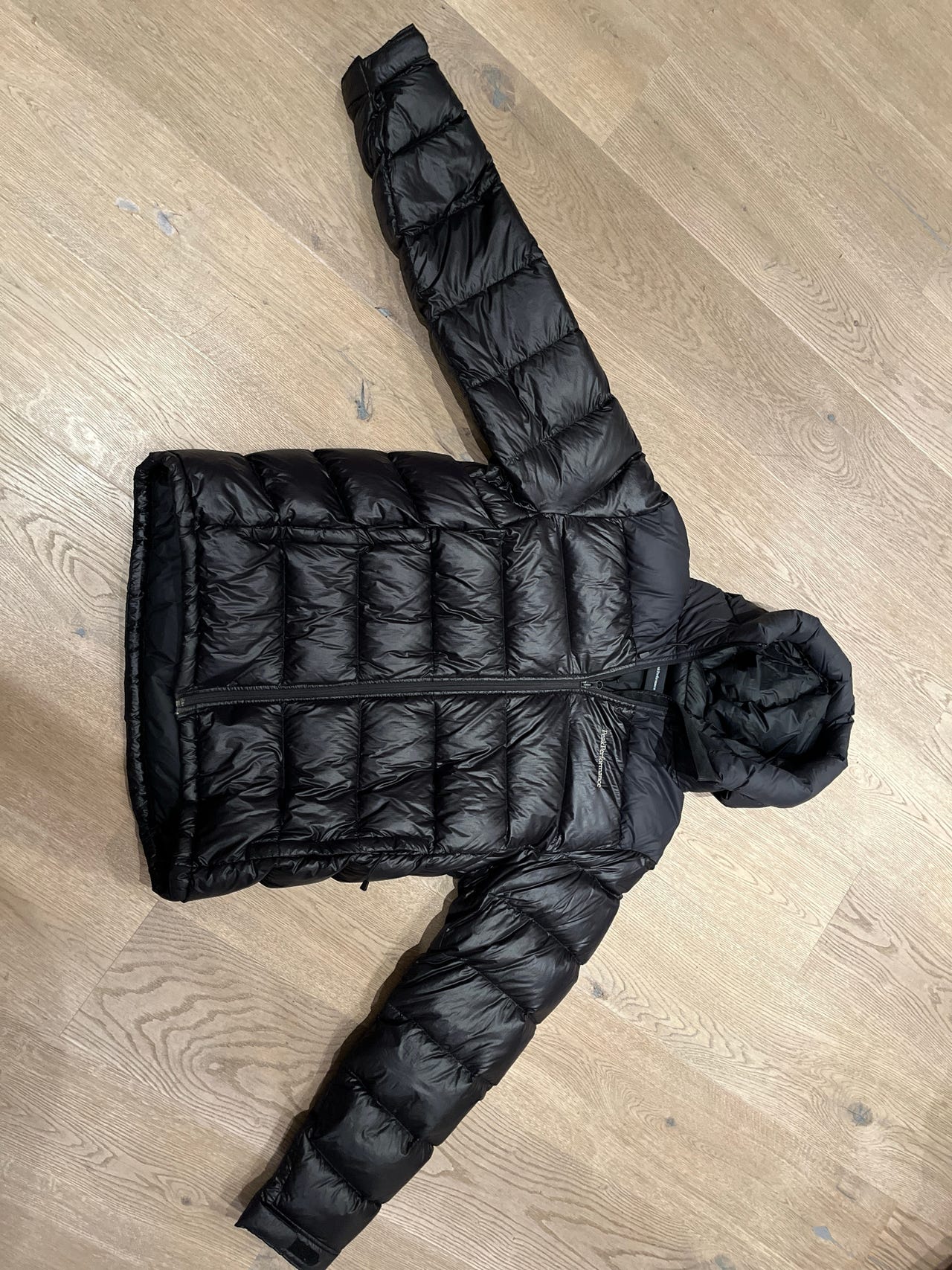 Dunjakke Peak Performance str. L | FINN torget