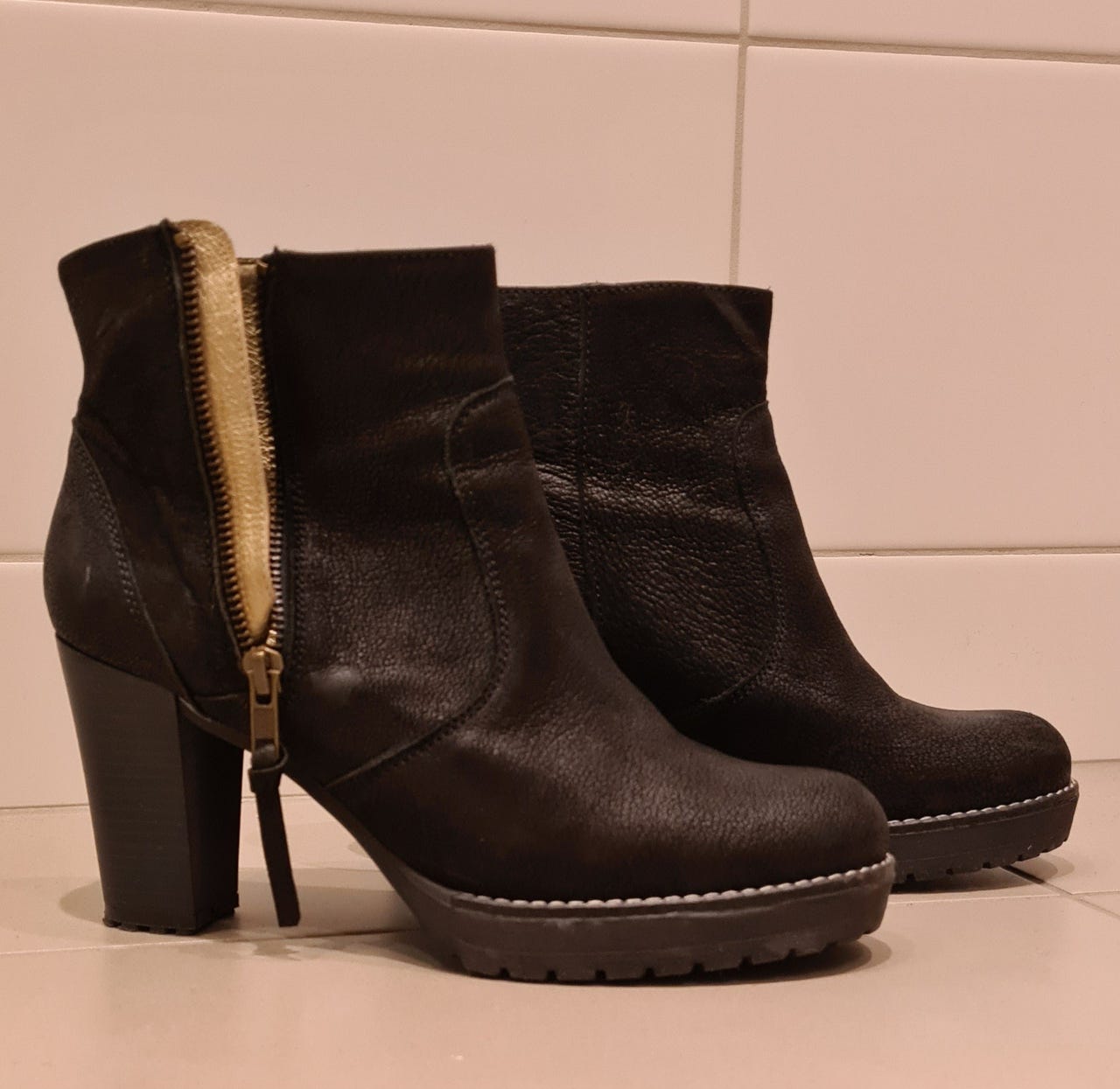 Støvletter, str 39 "Debbie" | FINN-torget