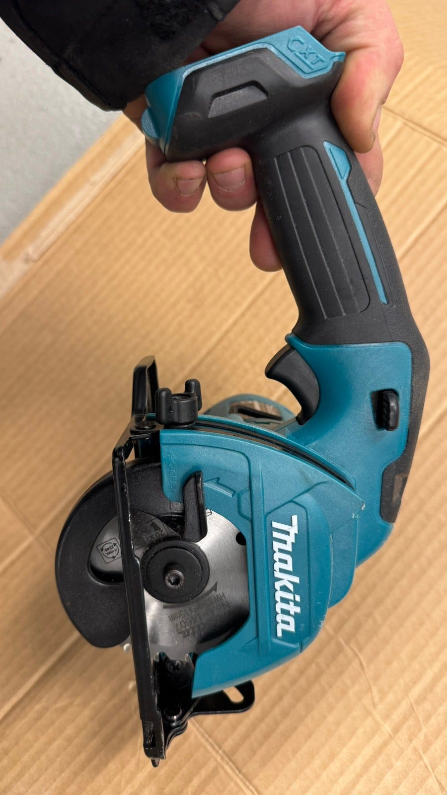 Makita sirkelsag 10.8-12v uten batteri | FINN-torget