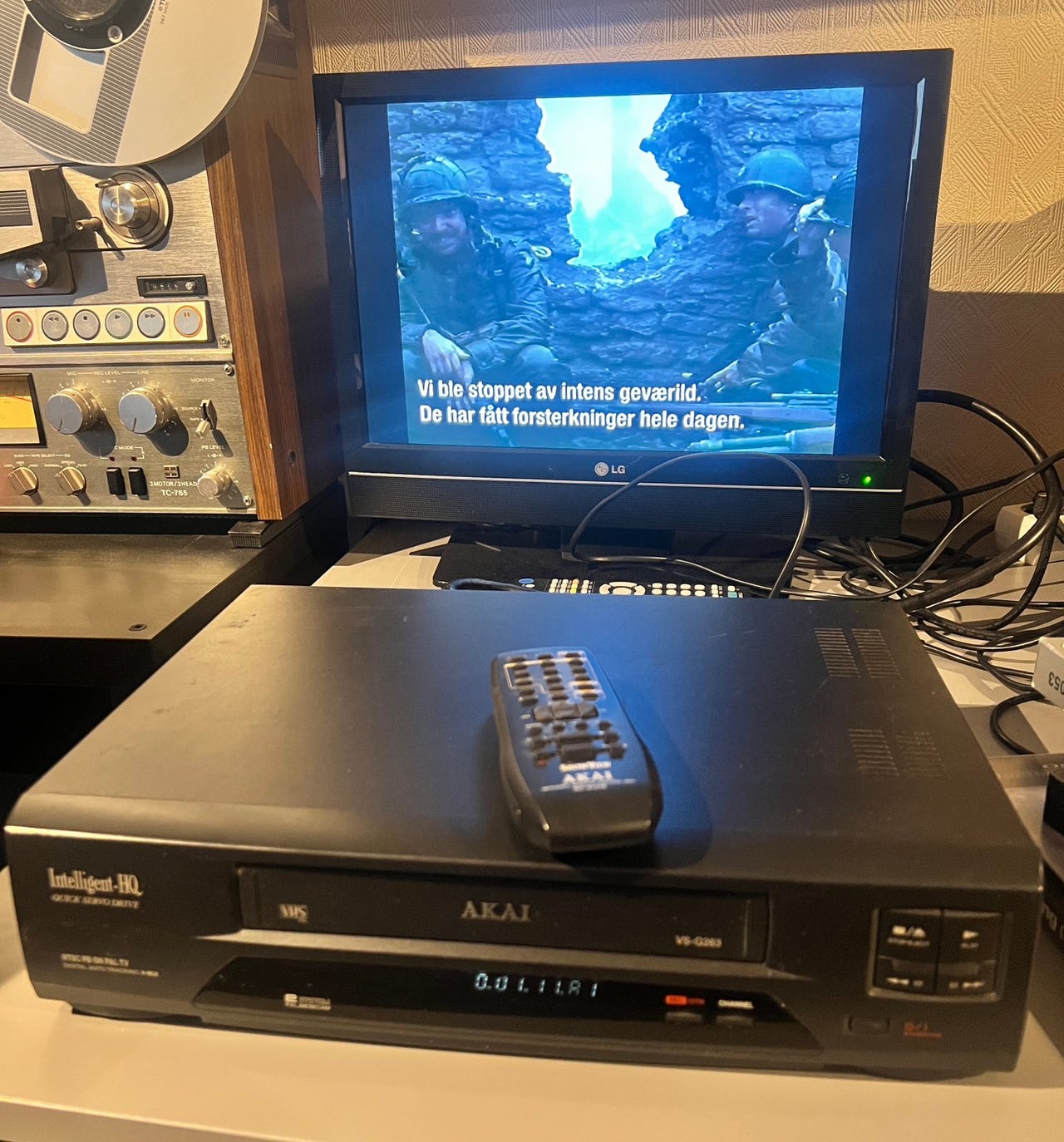 AKAI VS-263 VHS PAL/MESECAM video tilsalgs | FINN torget