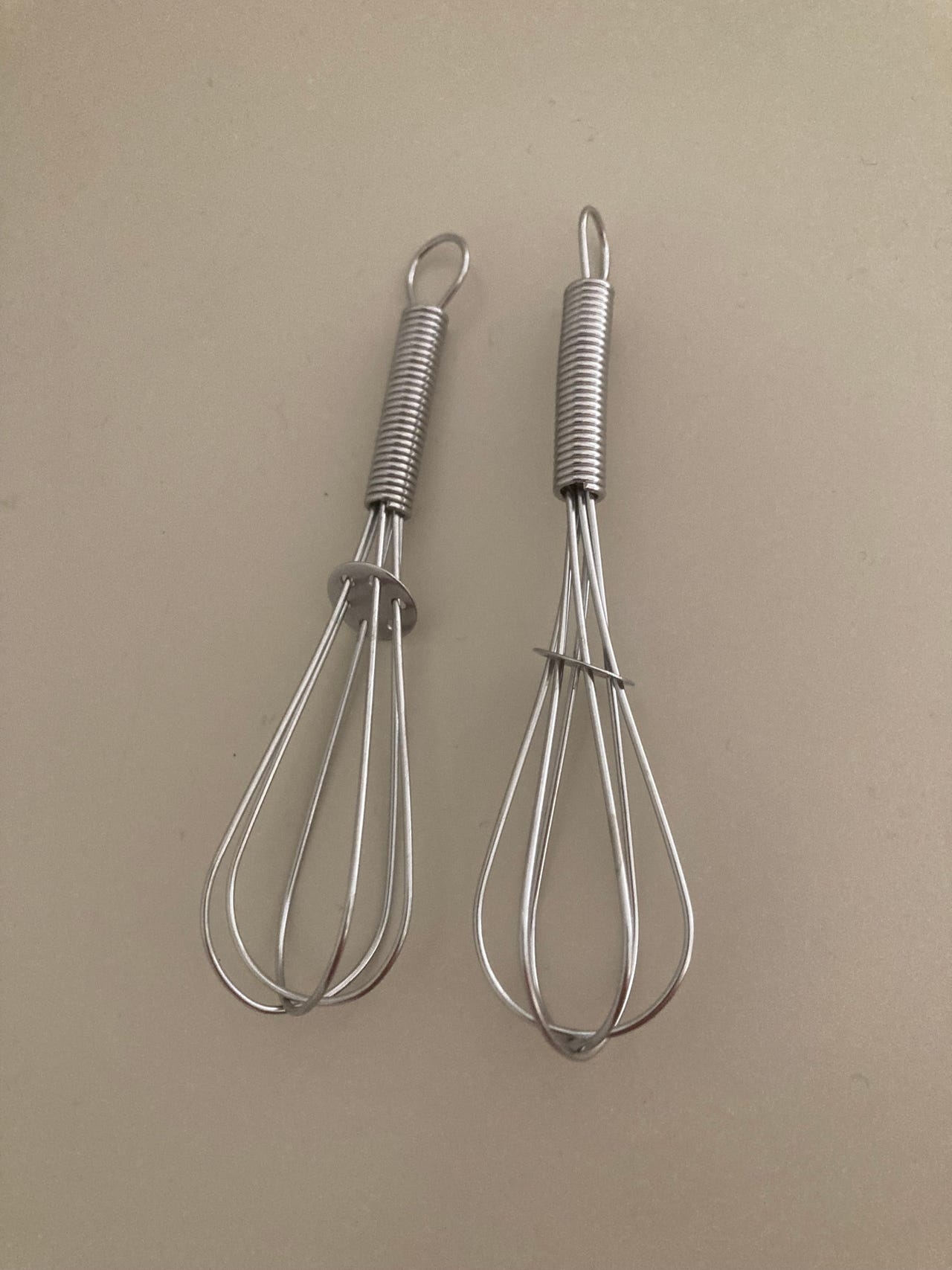 2 stk. visp i metall | FINN-torget