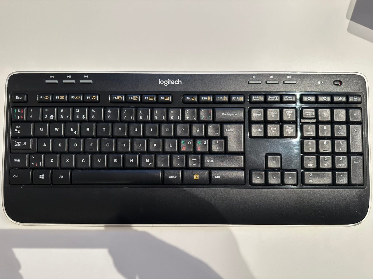 Logitech K520 trådløs tastatur | FINN torget