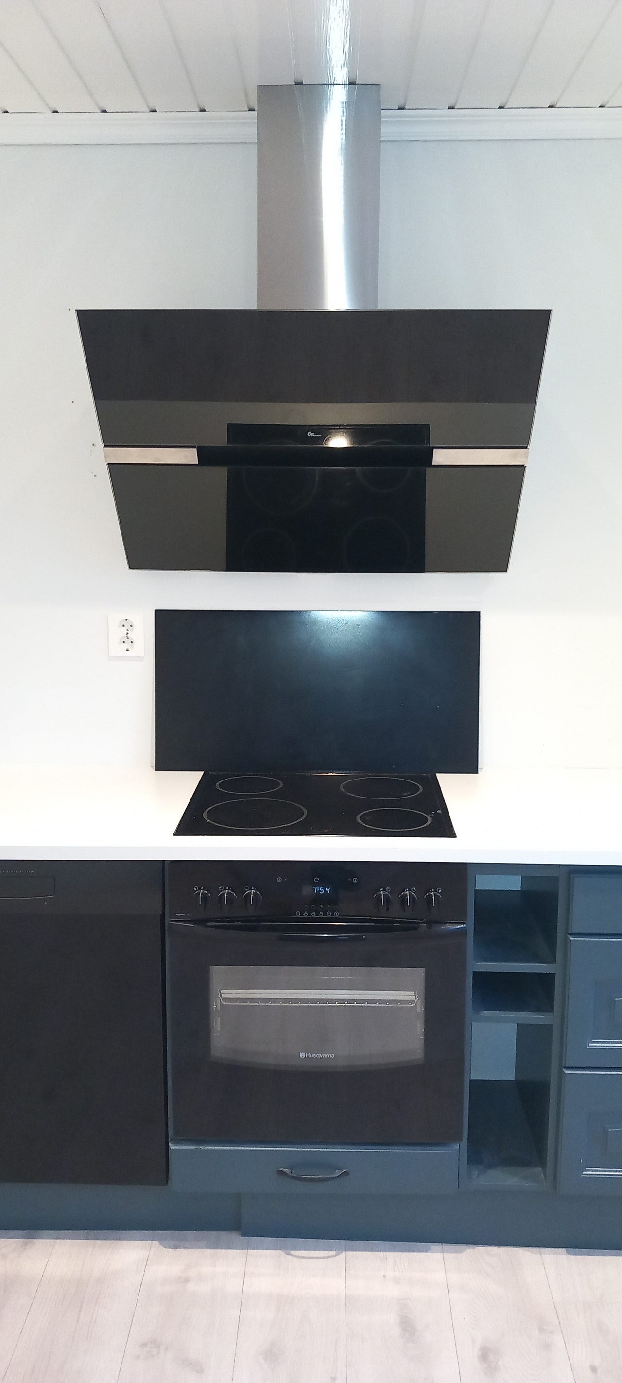 Kjøkkenvifte - Thermex Preston 90 cm med motor | FINN-torget