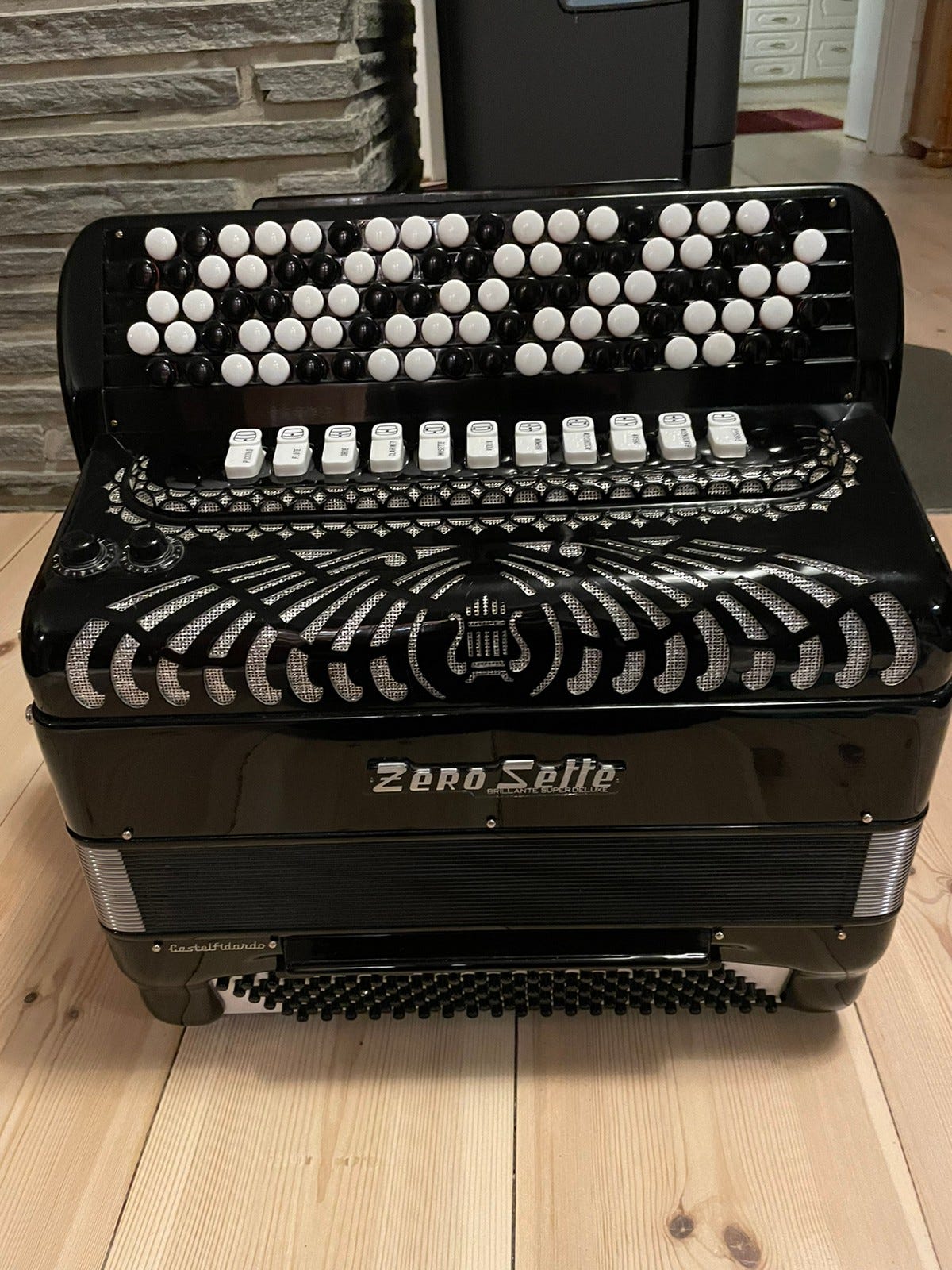 Zero Sette B 32 | FINN-torget