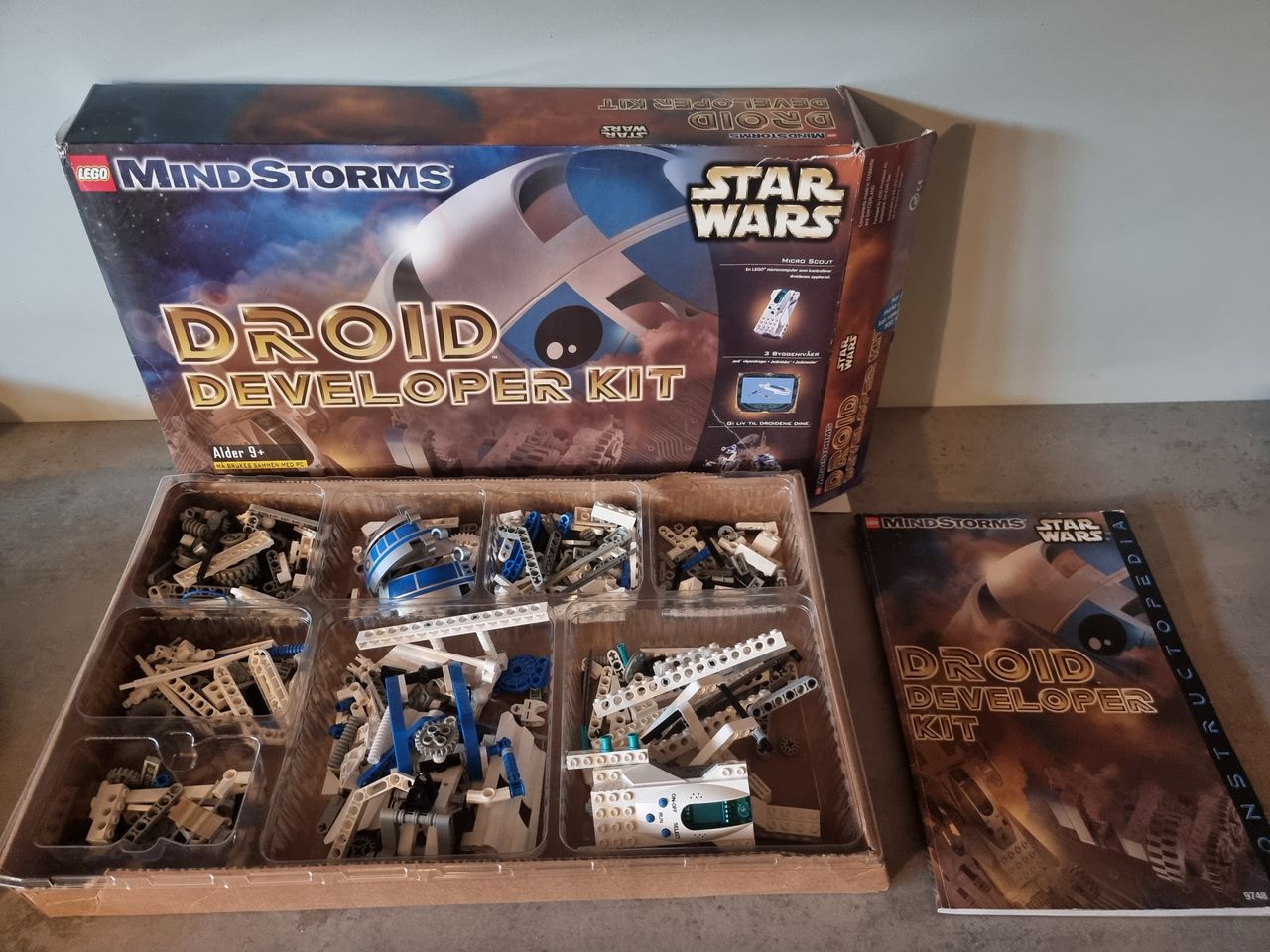NY PRIS LEGO 9748 Star Wars Mindstorms Droid Developer Kit release 1999 FINN torget