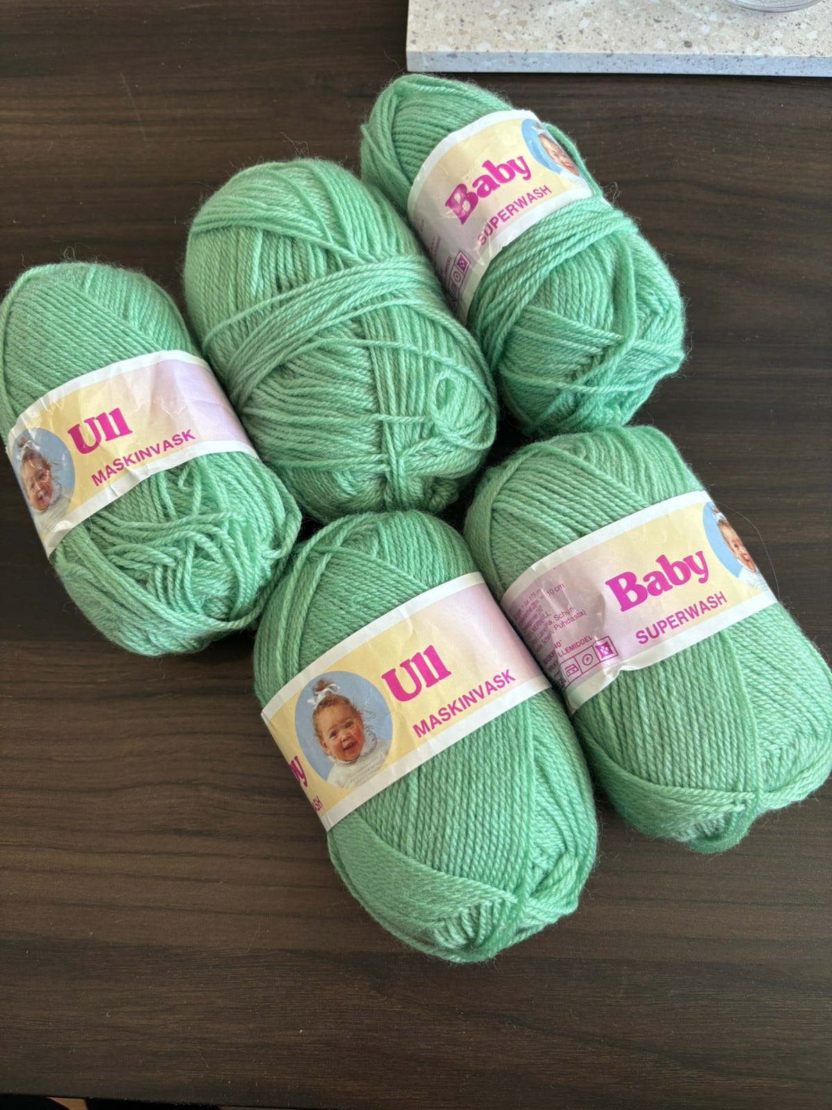 Vintage garn Baby superwash lys grønn | FINN-torget