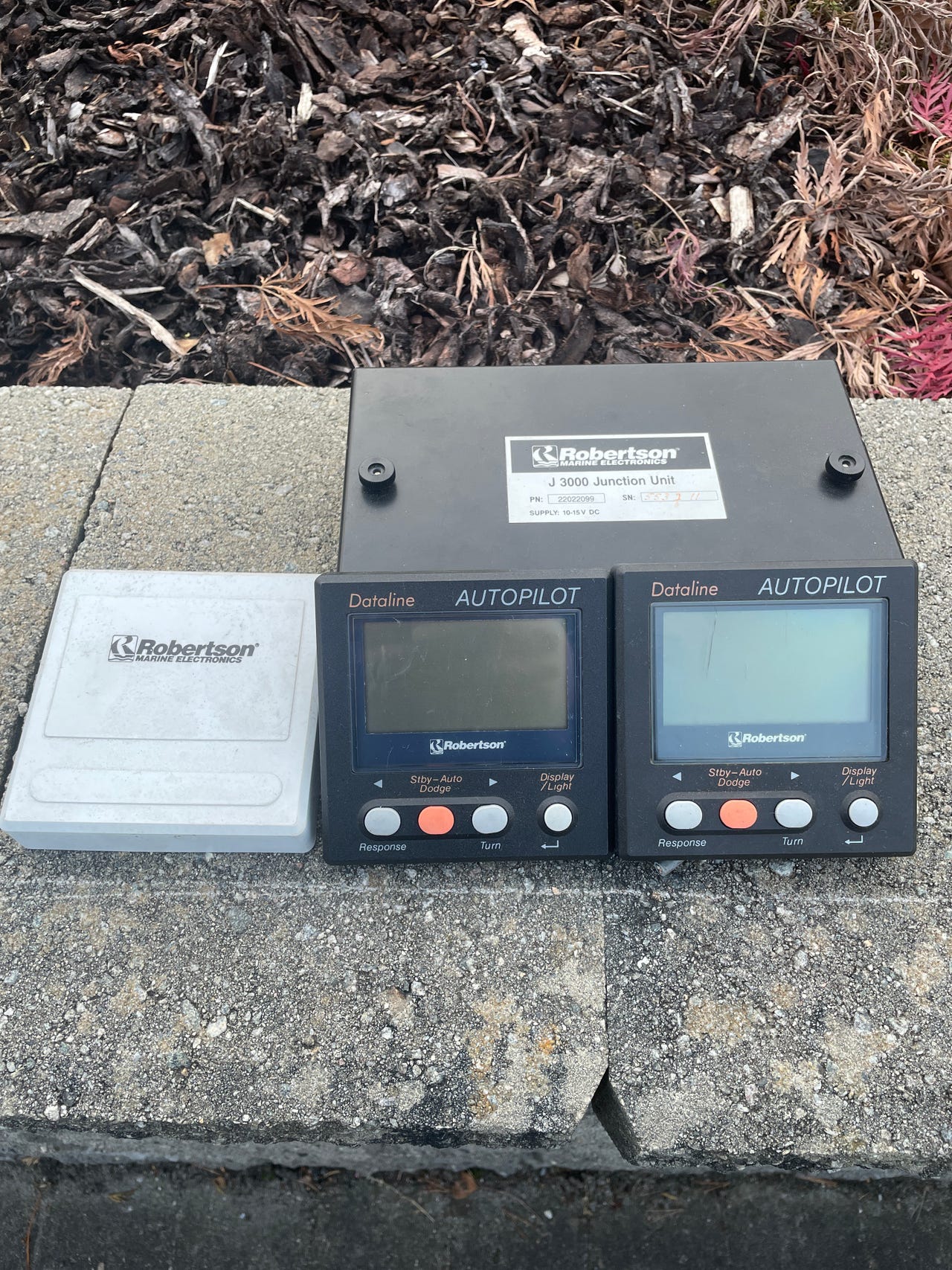 Robertson autopilot med 2stk display | FINN-torget