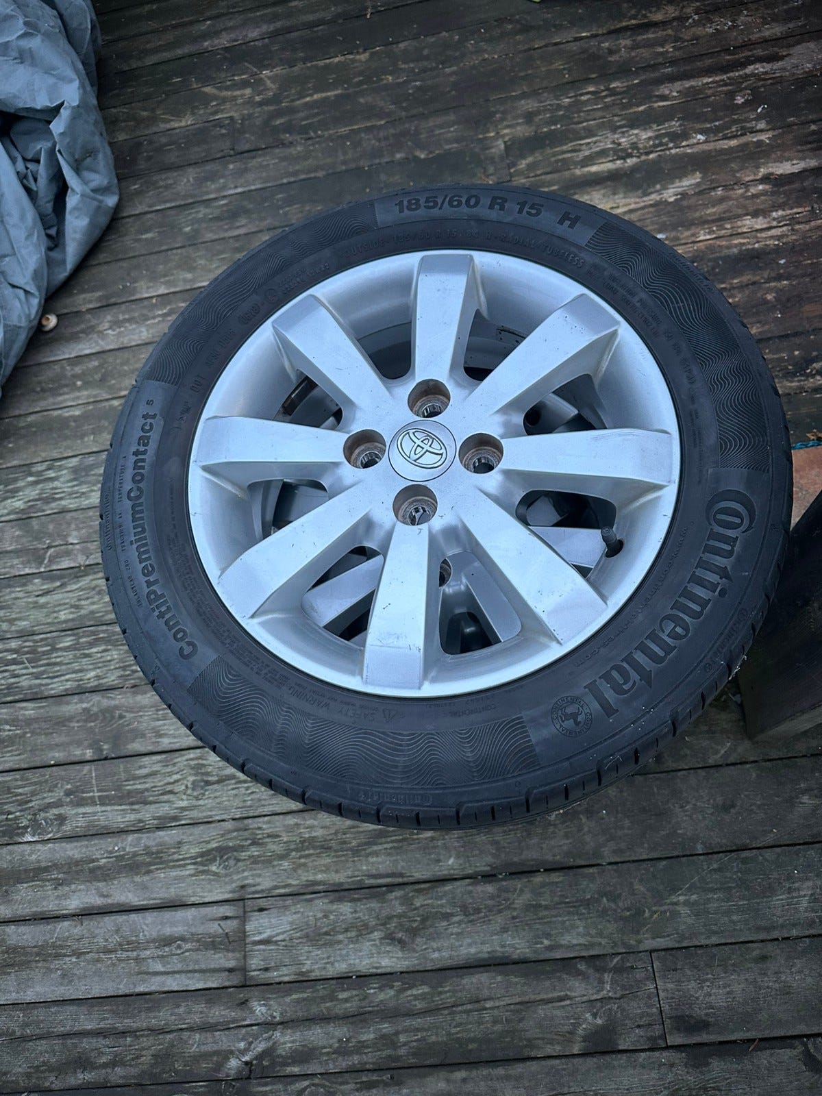 Continental Sommerdekk for Toyota yaris. Originale toyota felger | FINN ...