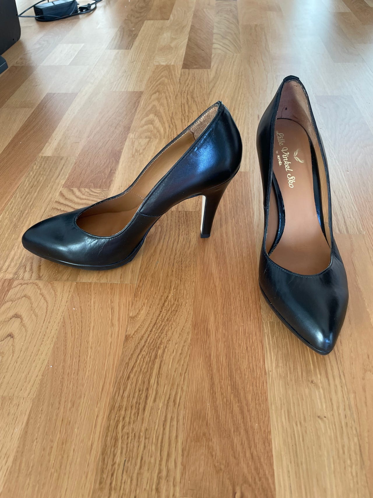 Sorte pumps fra Lille vinkel by kmb, str 38. | FINN-torget