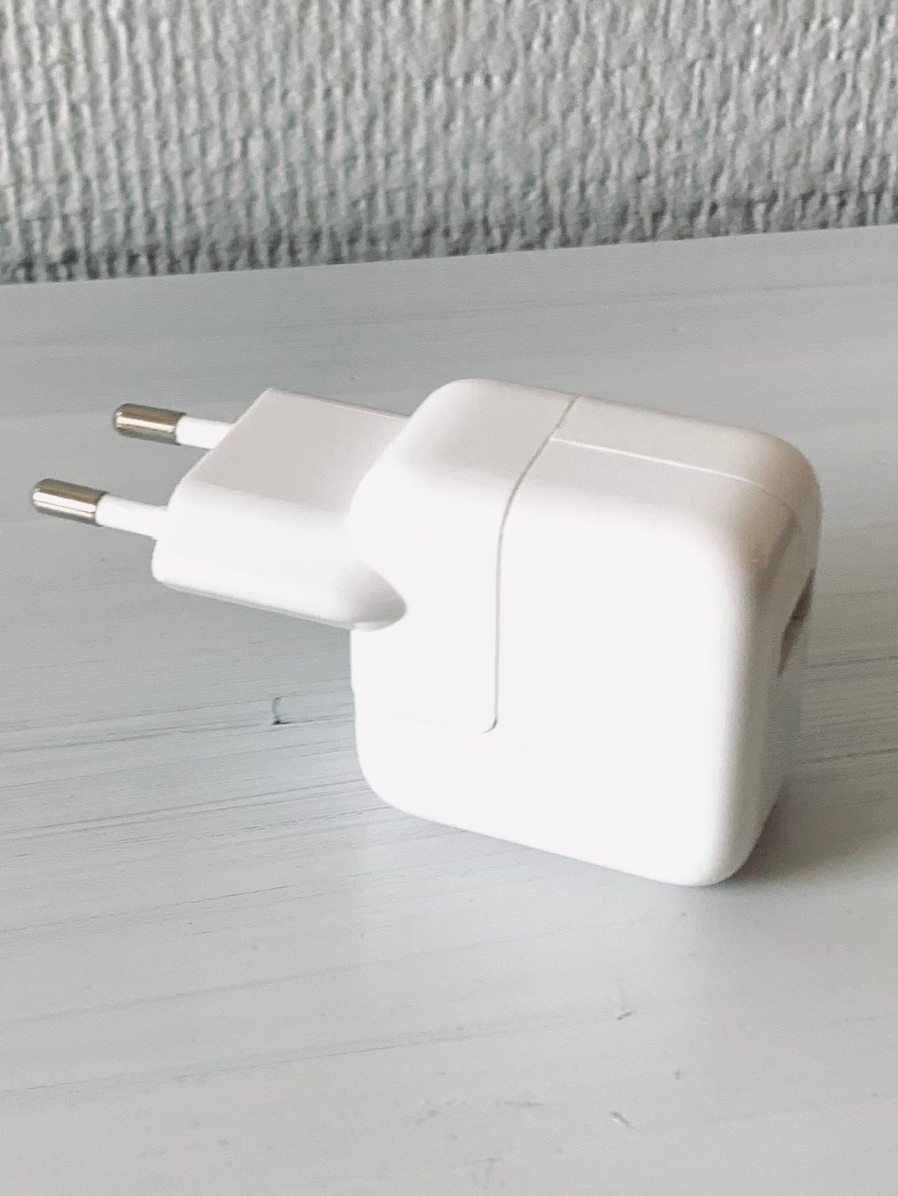 Original Apple iPod USB Power Adapter A1205 / 5V / 1Amp | FINN-torget