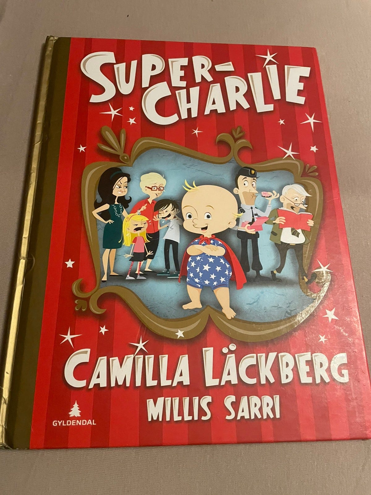 Super-Charlie Camilla läckberg | FINN-torget