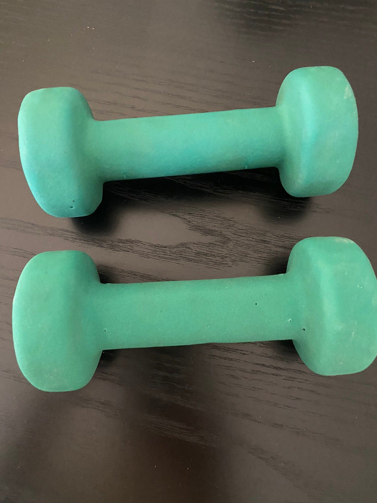 Vekter 2 kg 2st 150kr for begge | FINN-torget