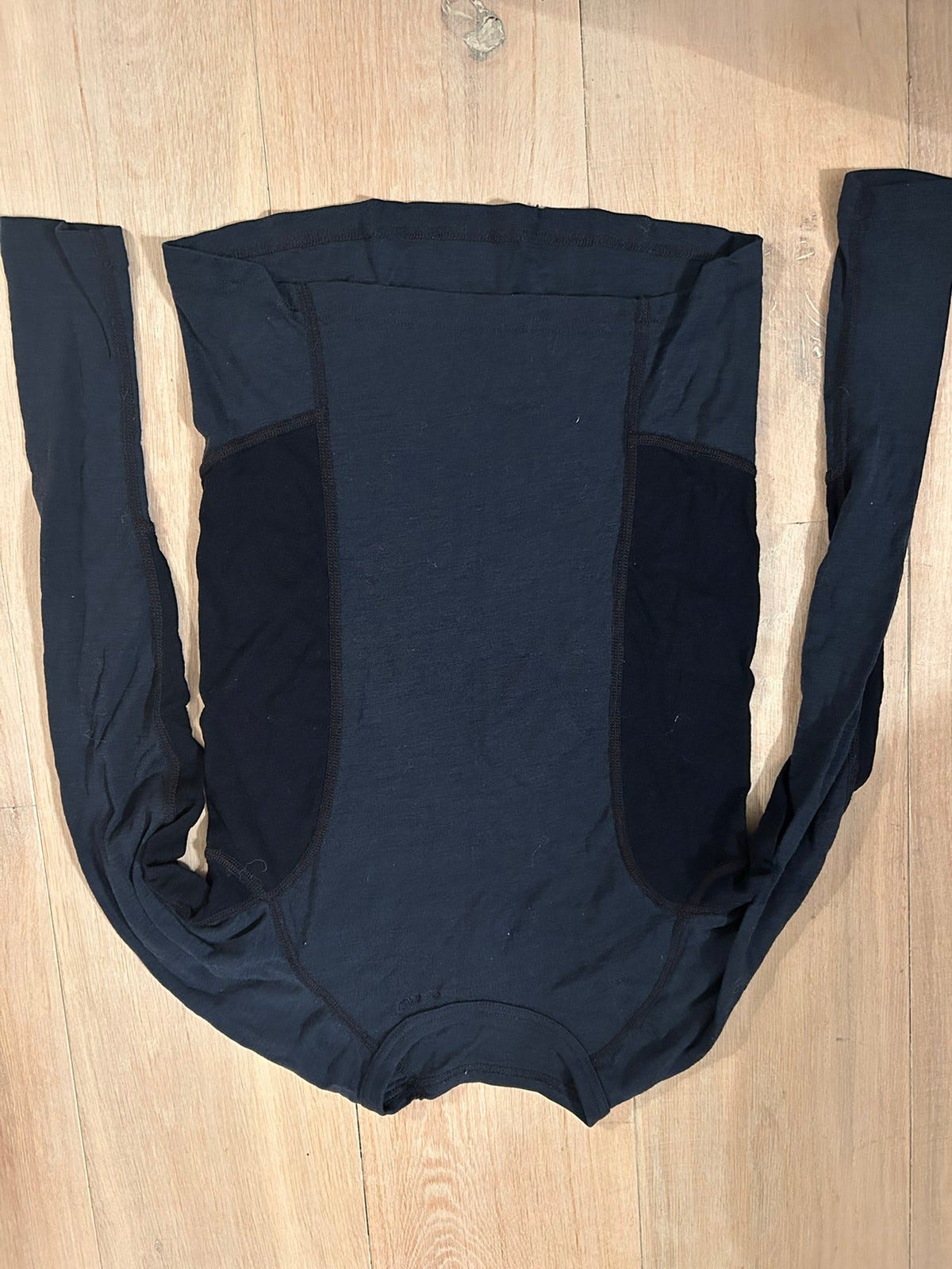 Devold ull-trøye og to langermede trøyer(A&F og H&M) | FINN-torget