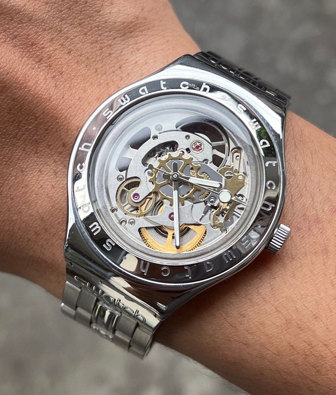 Sjelden Swatch Yas100G - Irony Body & Soul | FINN-torget