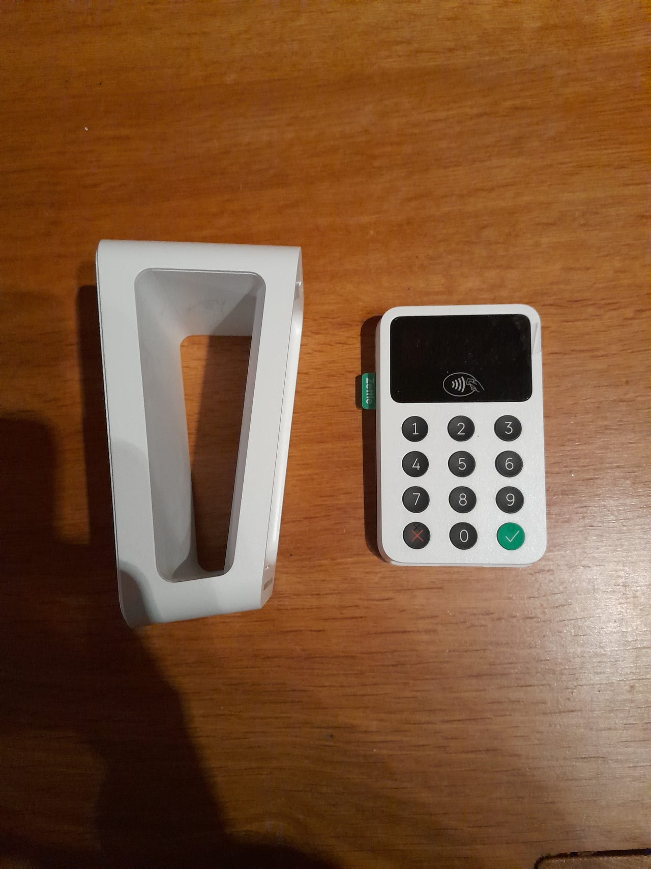 Zettle Reader 2 + Zettle Dock 2 | FINN-torget