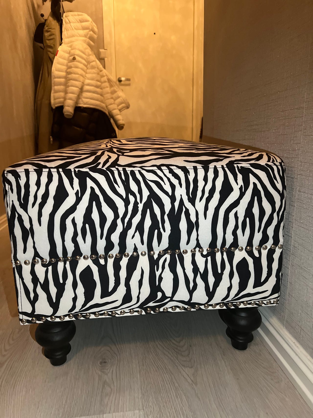 Zebra puff fra Cadell Design | FINN-torget