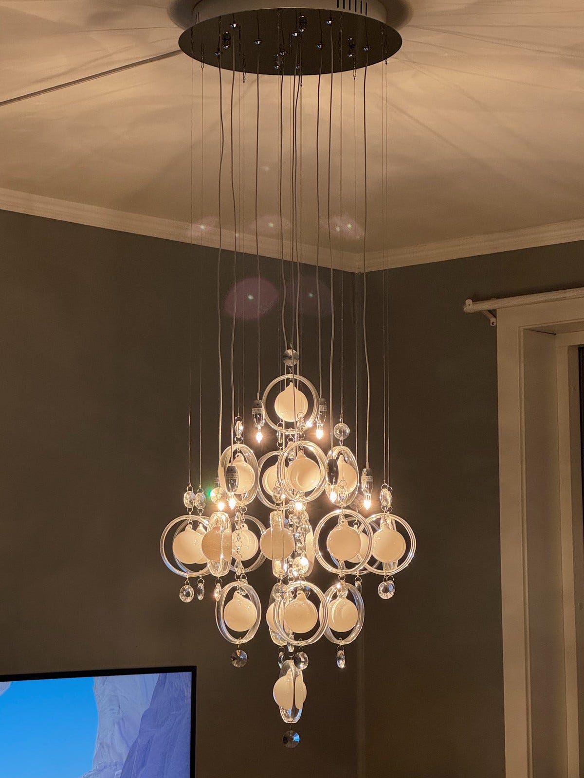 Elegante taklamper | FINN-torget