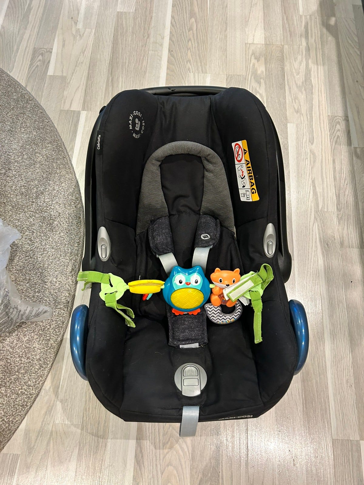 Bilstol med isofix base | FINN-torget