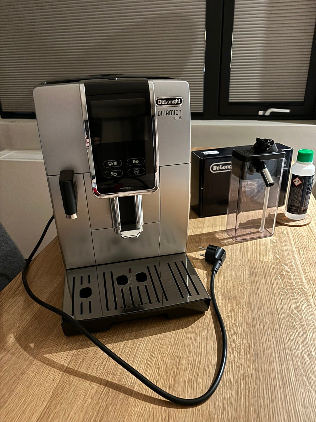 Delonghi Dinamica Plus | FINN-torget