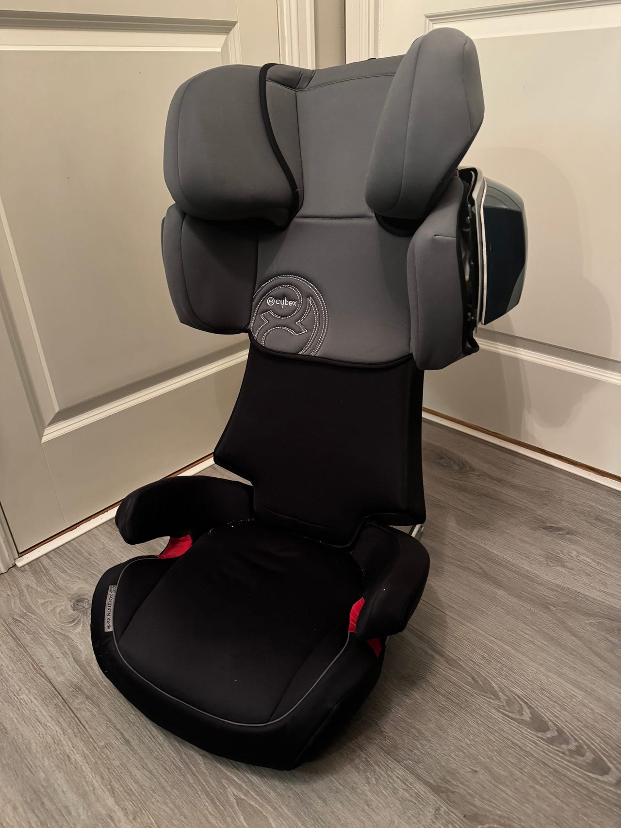 Cybex solutions x2-fix + Setebeskytter | FINN-torget