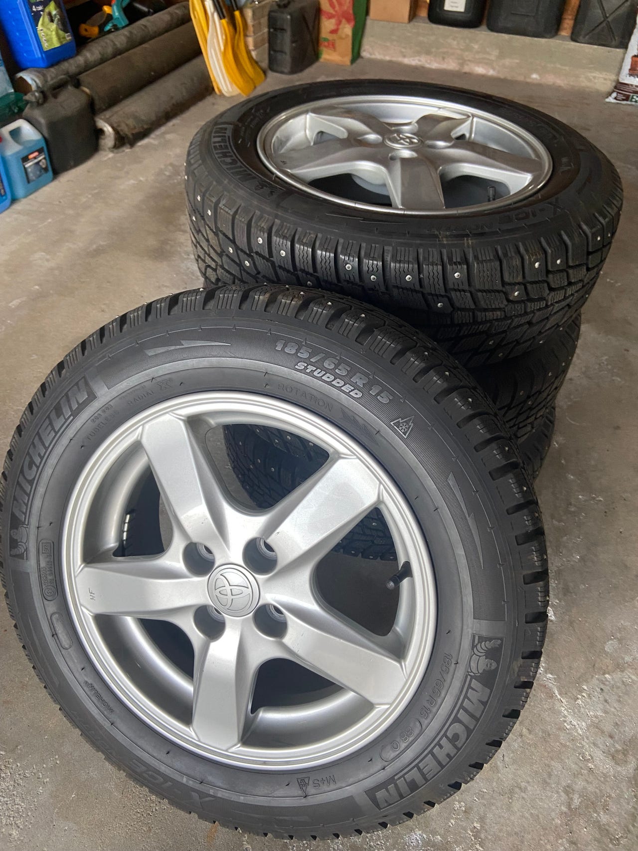 Orginale lettmetallfelger til Toyota Corolla, Yaris | FINN-torget