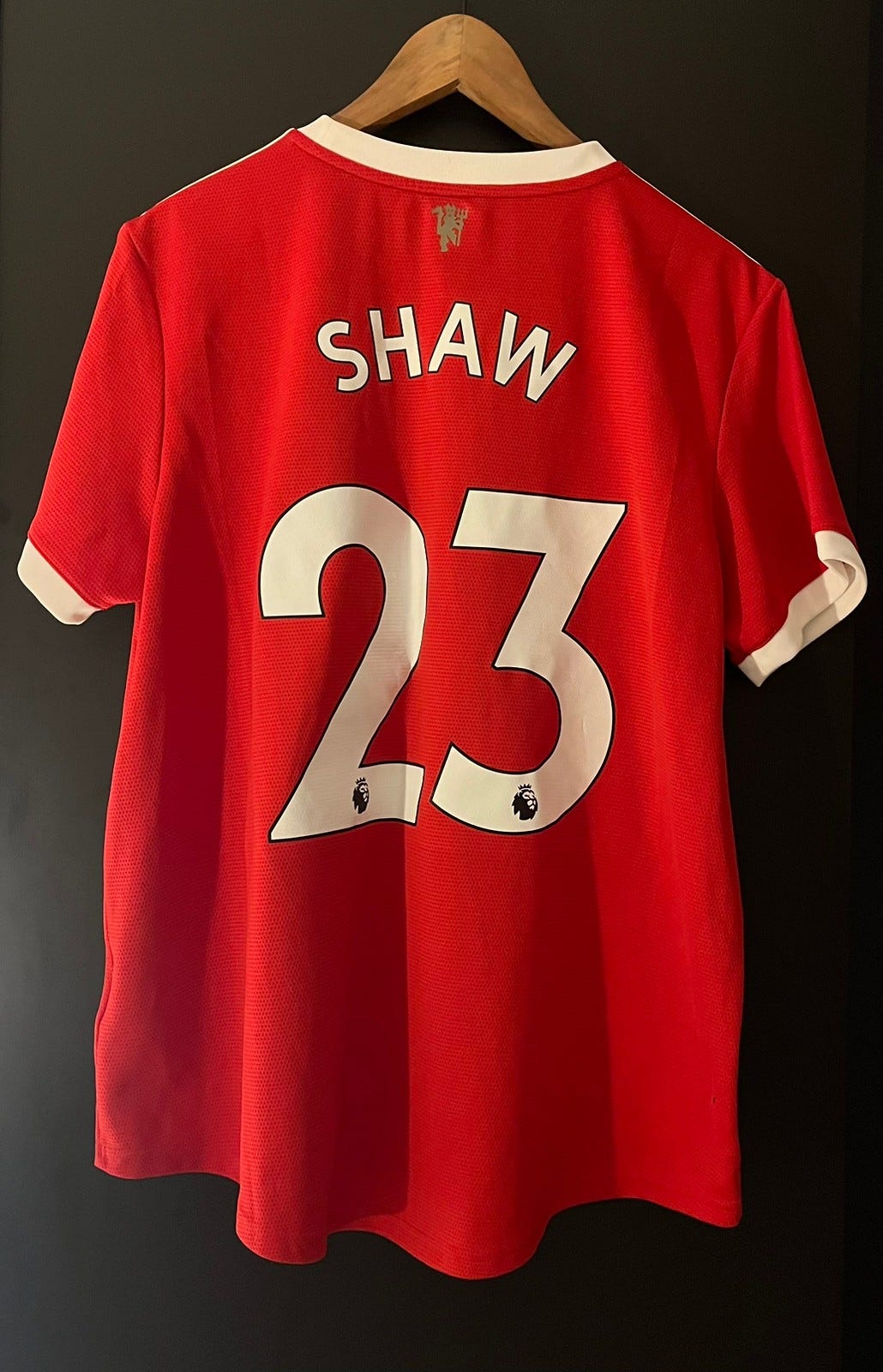 Manchester United 21-22 (Shaw) | FINN-torget