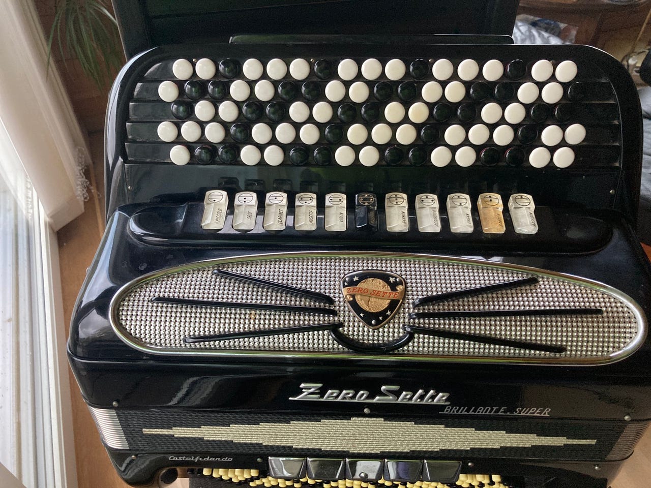 Zero Sette Brillante Super-Kom med bud | FINN-torget