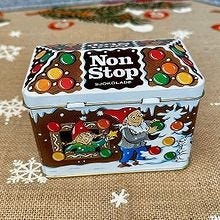 Freia Non Stop Pepperkakehus metallboks | FINN-torget