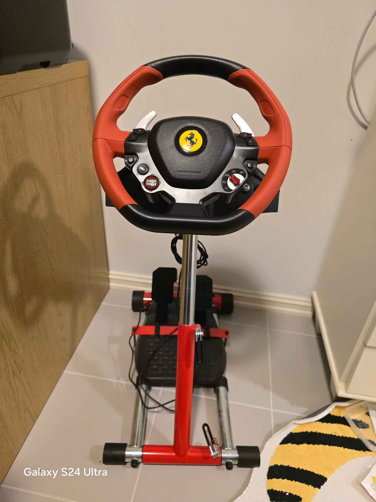 Thrustmaster ferrari 458 spider + wheel stand pro | FINN-torget